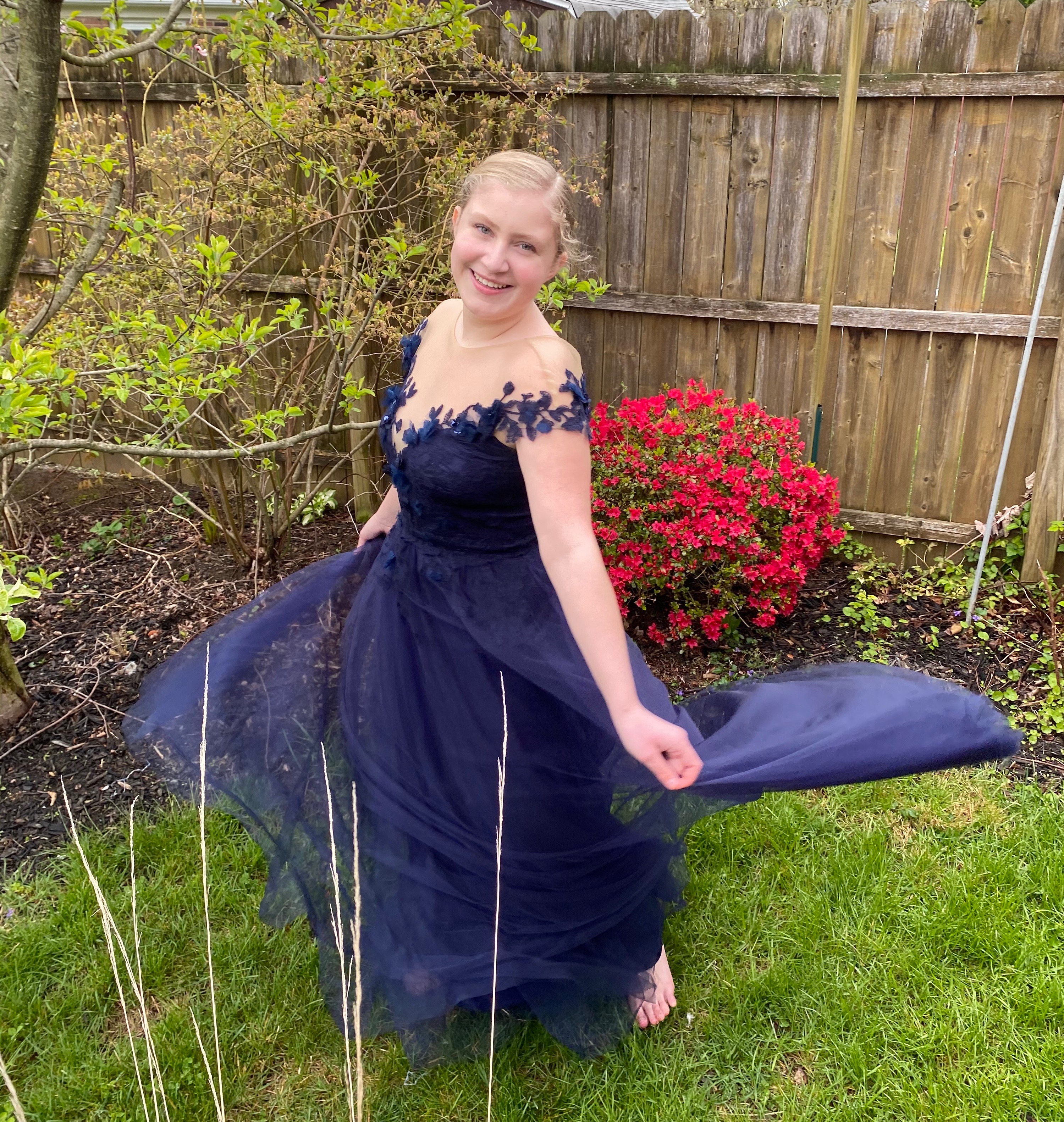 Trinity High School students dress for prom - pennlive.com