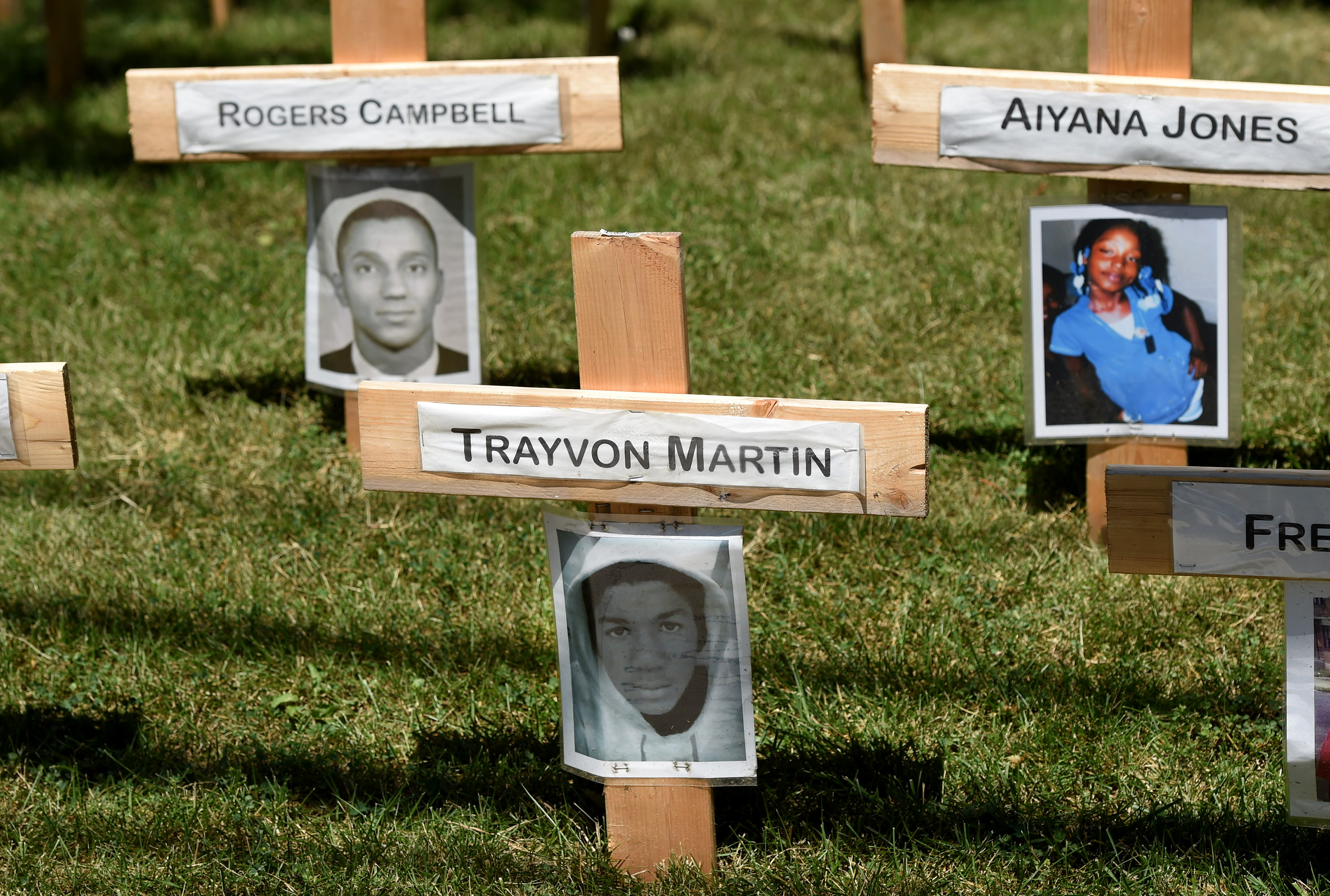 Black Lives Matter Memorial set up in Ann Arbor - mlive.com