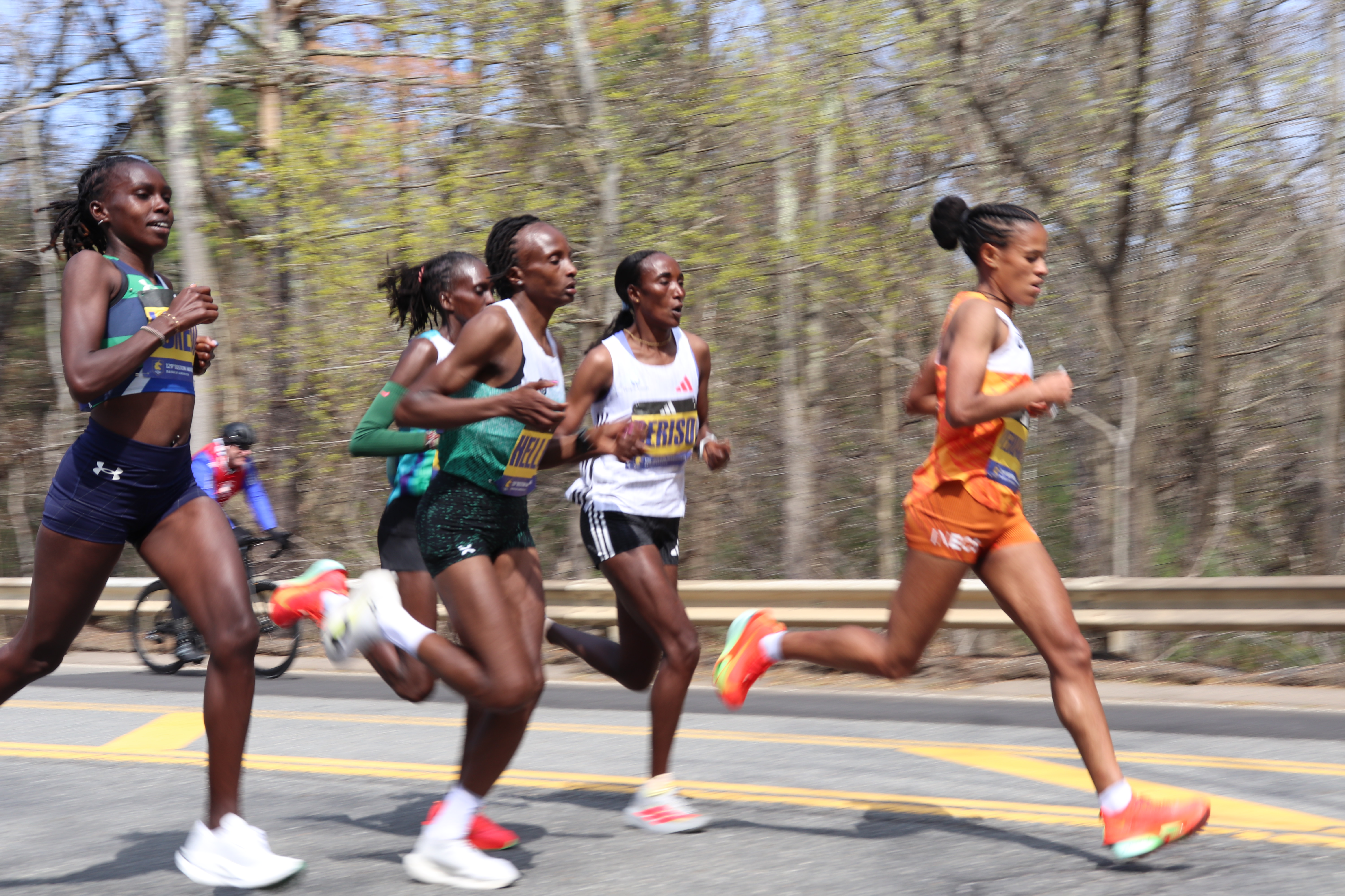 Wellesley College Scream Tunnel Boston Marathon 2025 - masslive.com