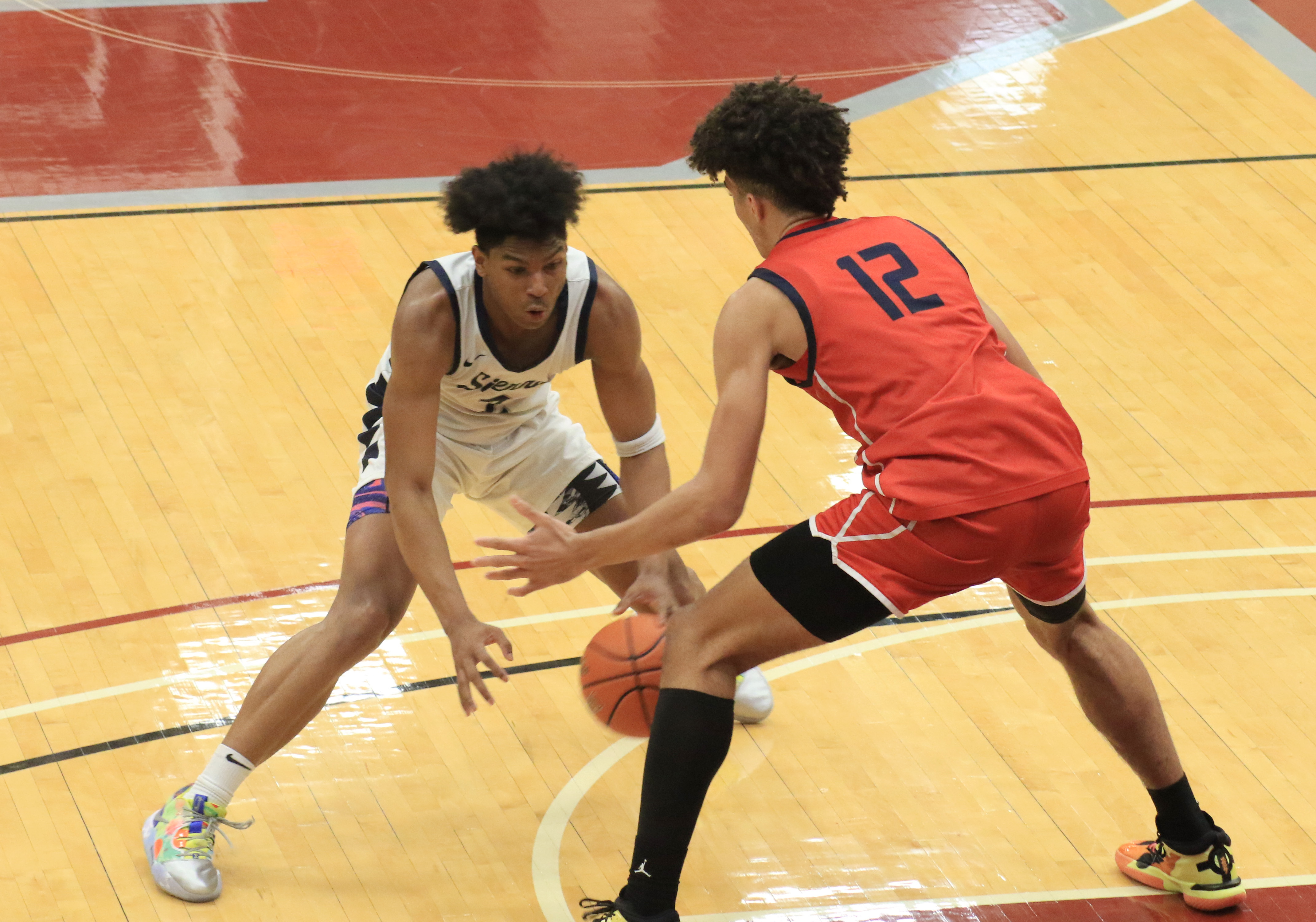 Hoophall Classic: Sierra Canyon vs. Christopher Columbus - masslive.com