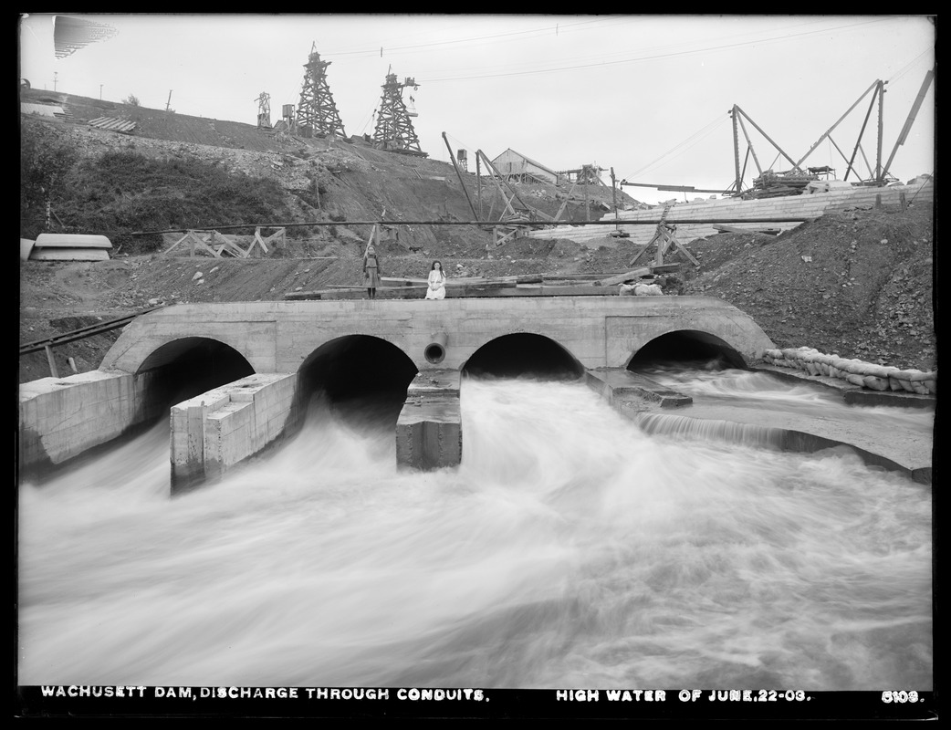 Historic photos of the construction of the Wachusett Dam in Clinton ...