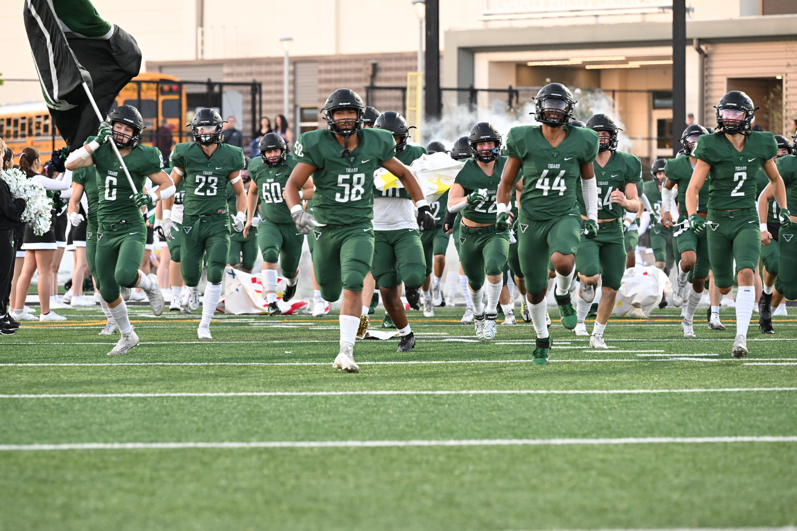 Best Oregon high school football photos for Week 4 - oregonlive.com