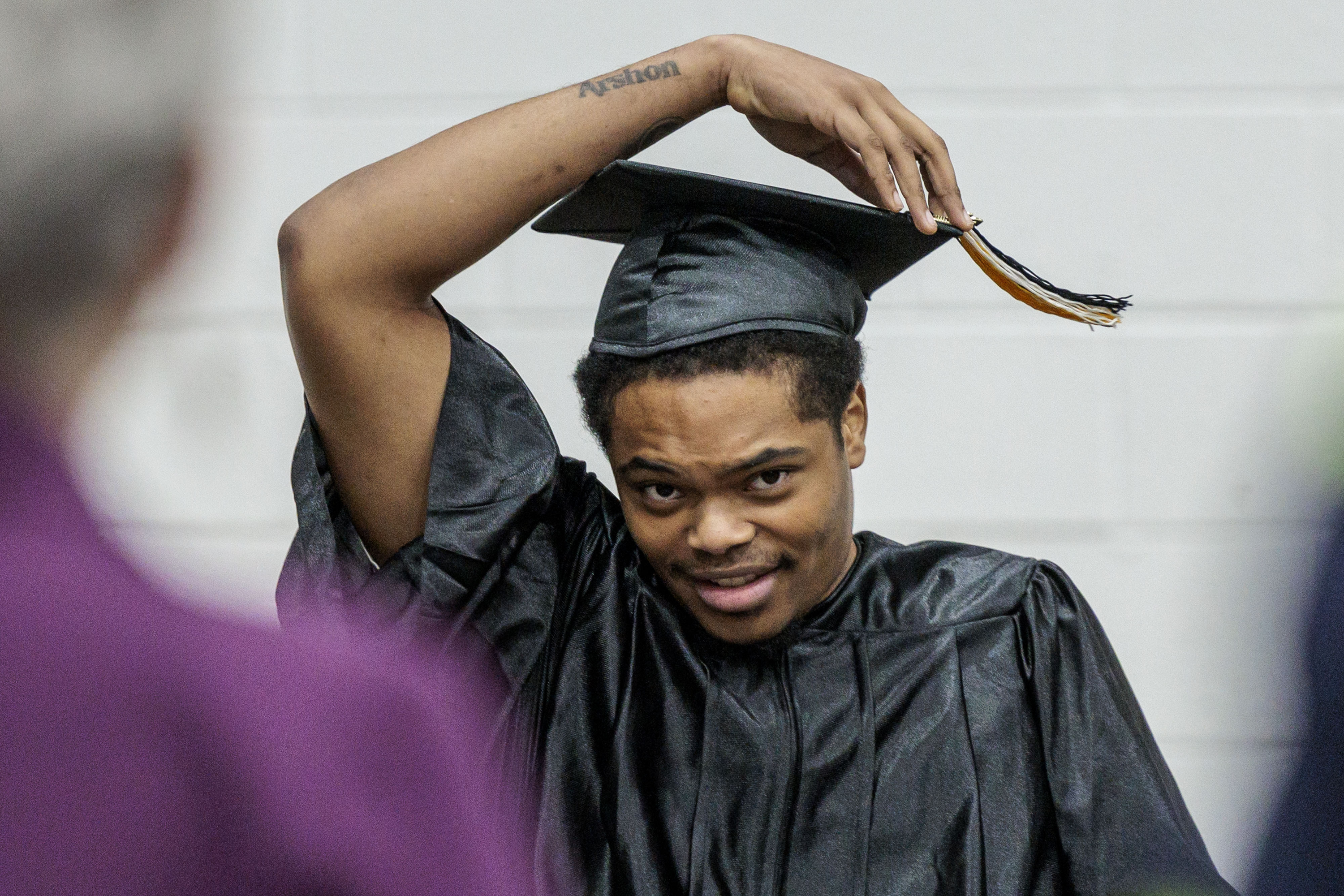 Washtenaw County Jail celebrates graduation for those who achieved high ...
