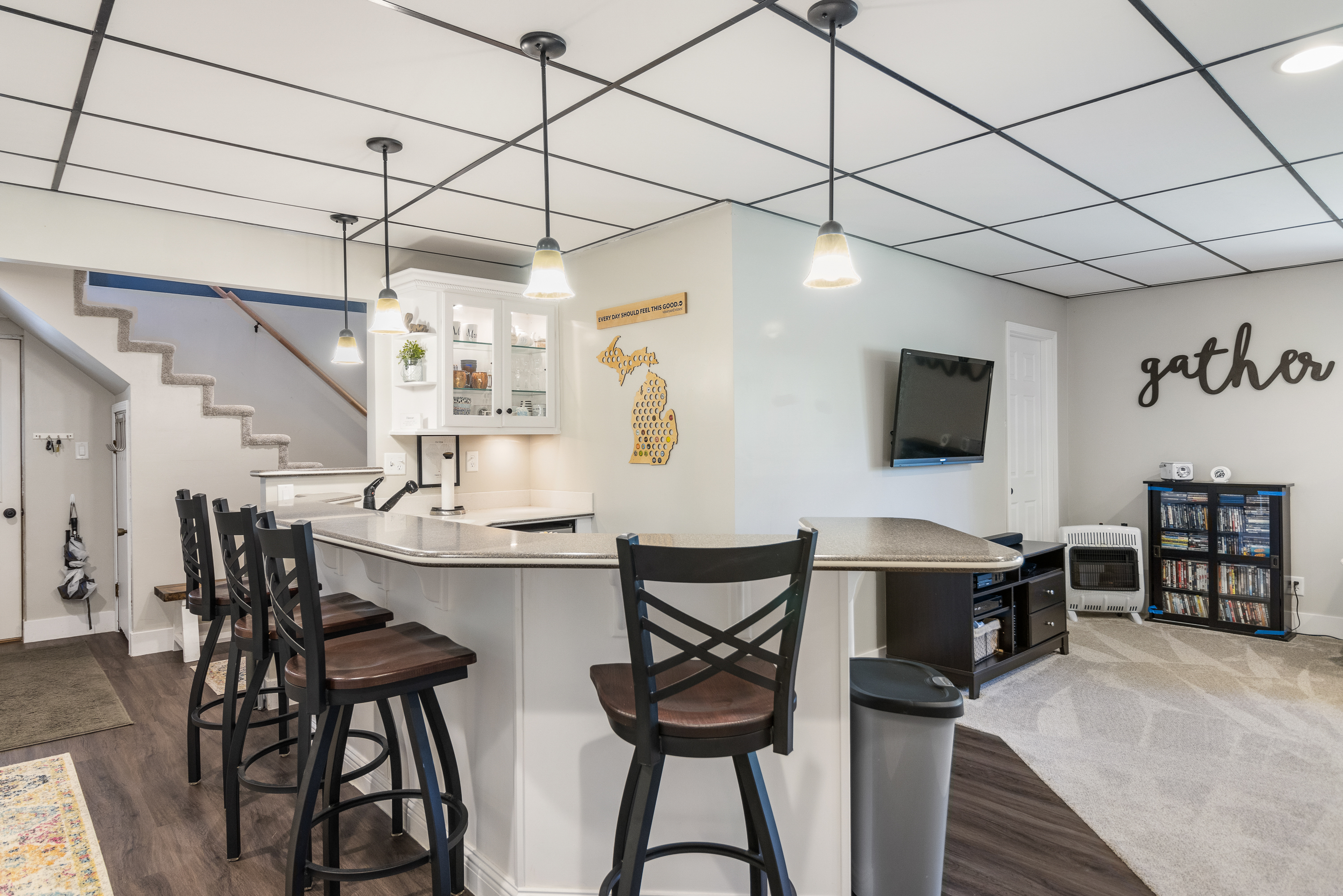 MLive House of the Week - 17097 Spahr St., Spring Lake - mlive.com