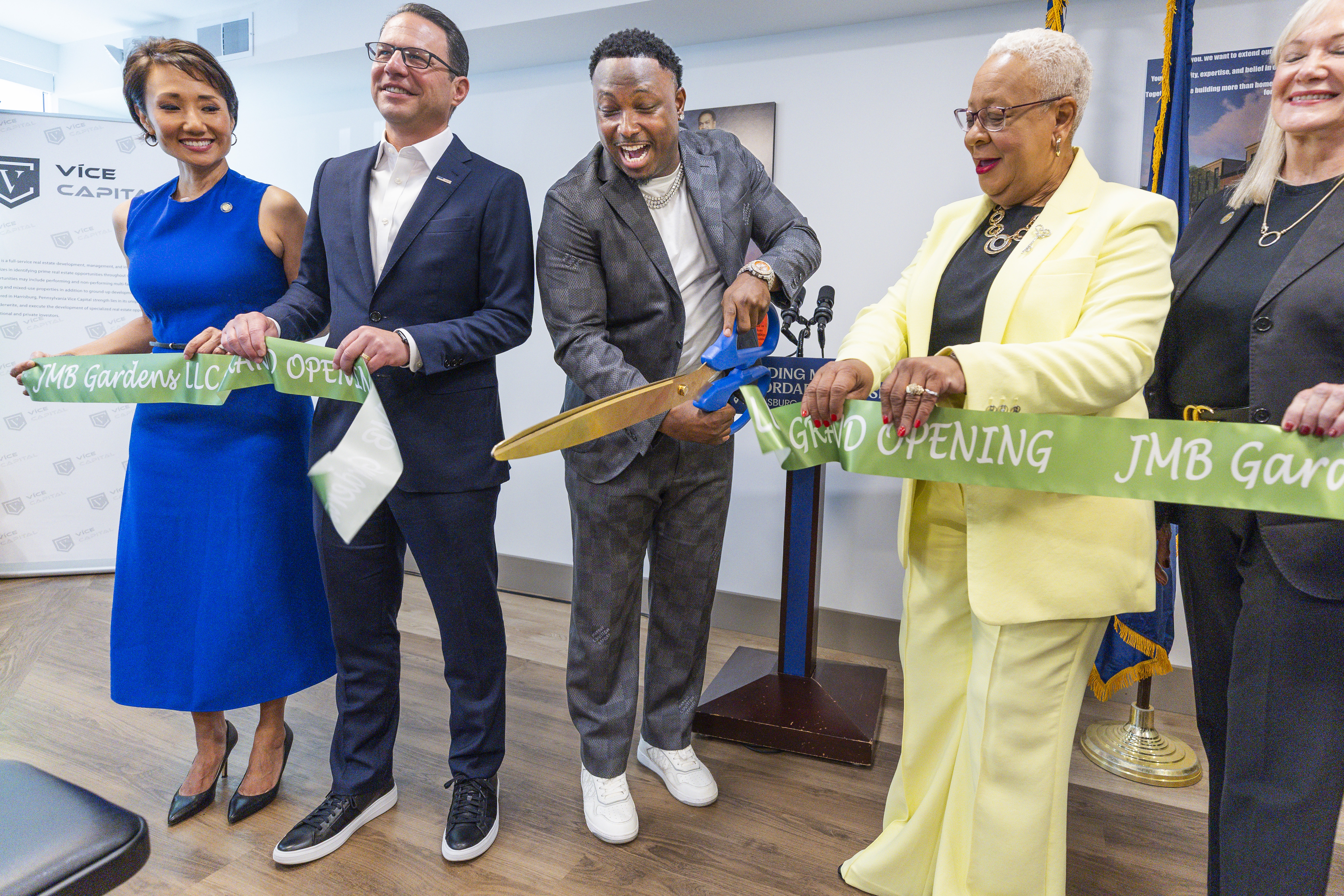 The ribbon-cutting of JMB Gardens, LeSean McCoy’s new affordable ...