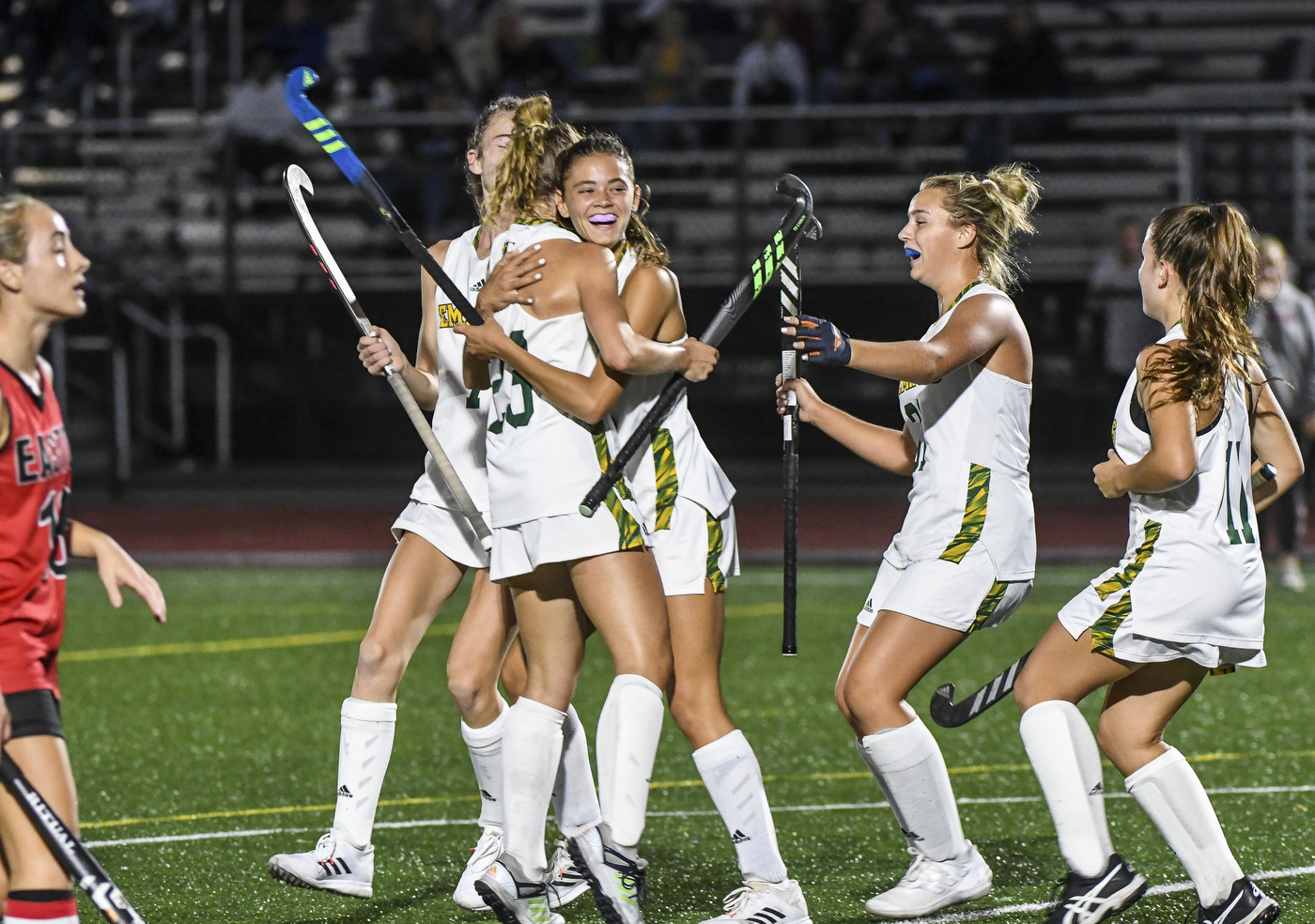 Easton vs. Emmaus in the 2021 EPC field hockey final - lehighvalleylive.com