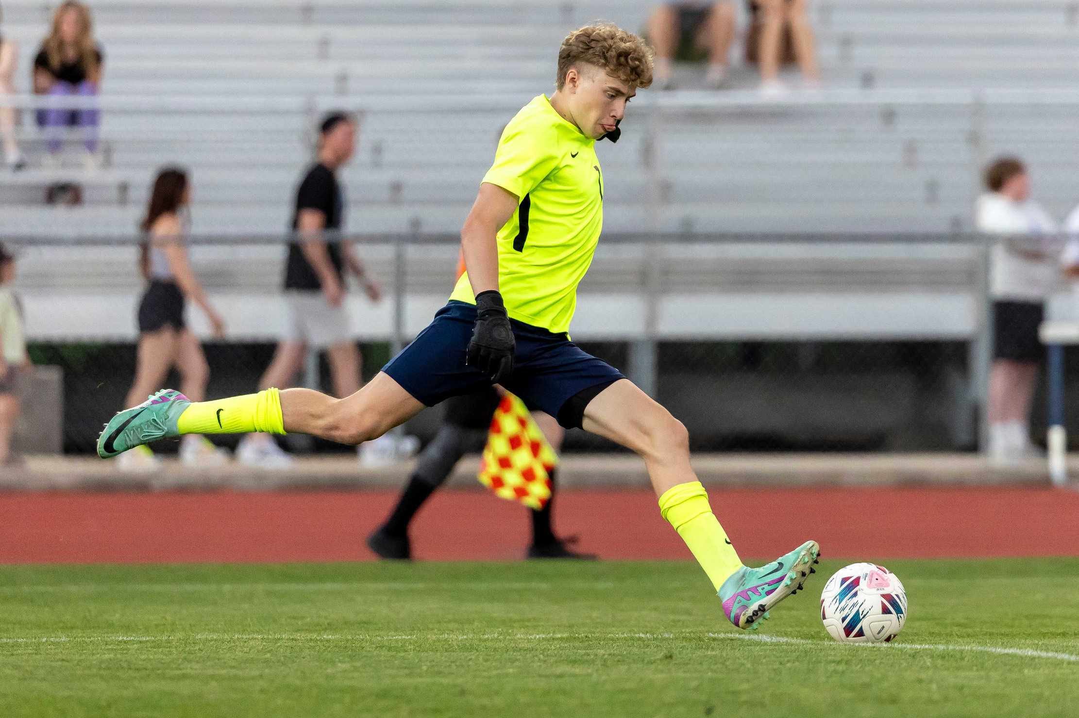 Mountain Brook at Homewood Soccer Playoff - al.com