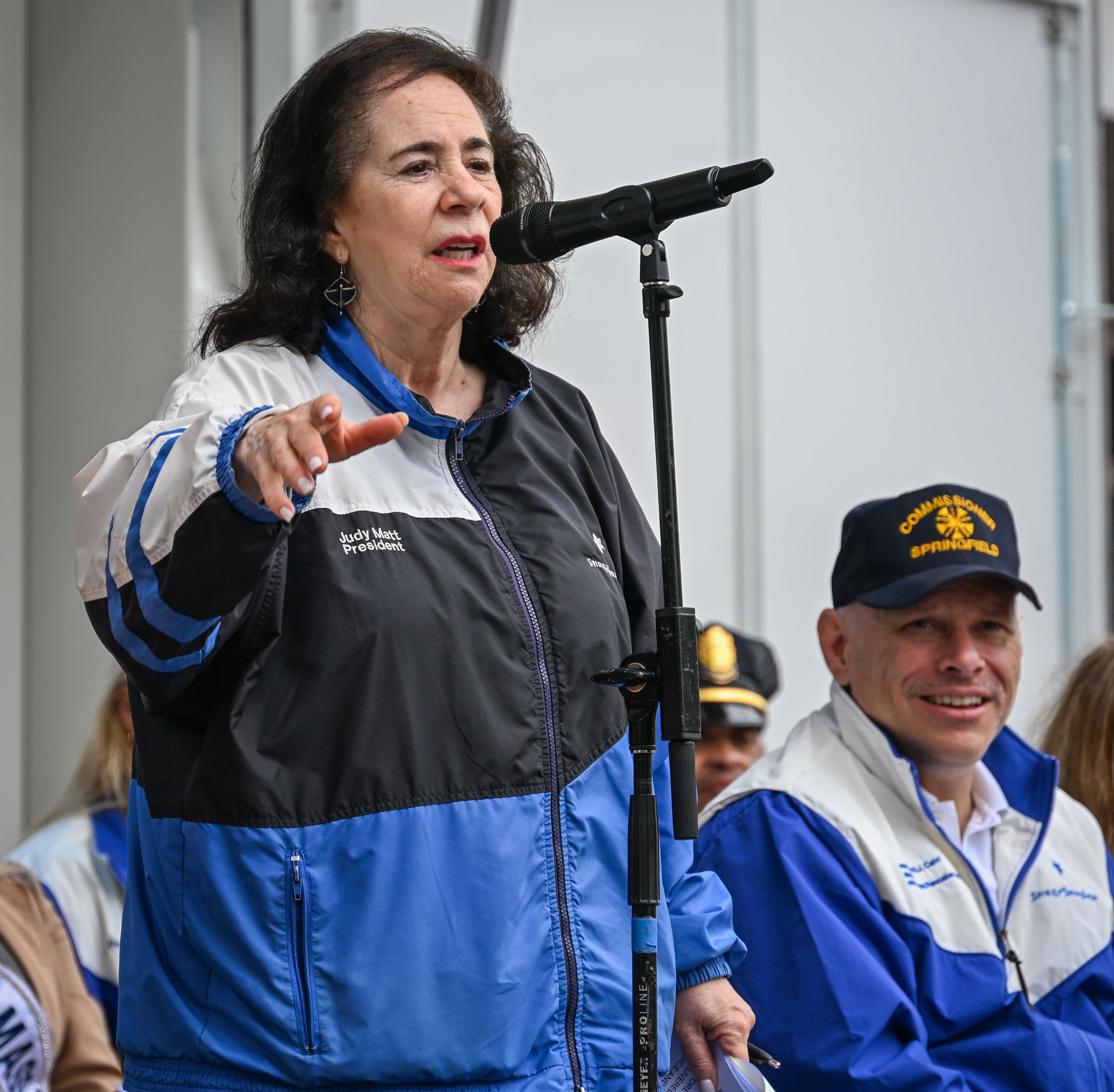 Weather can’t stop hungry pancake crowd - masslive.com