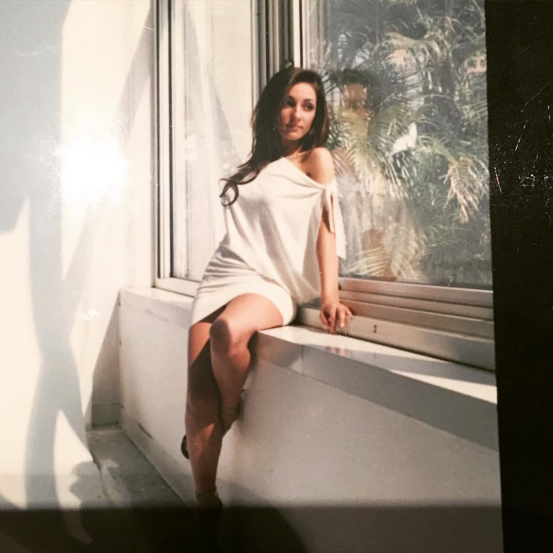 Vocal coach opens ET Labz, which offers classes in art, dance, yoga and more - silive.com