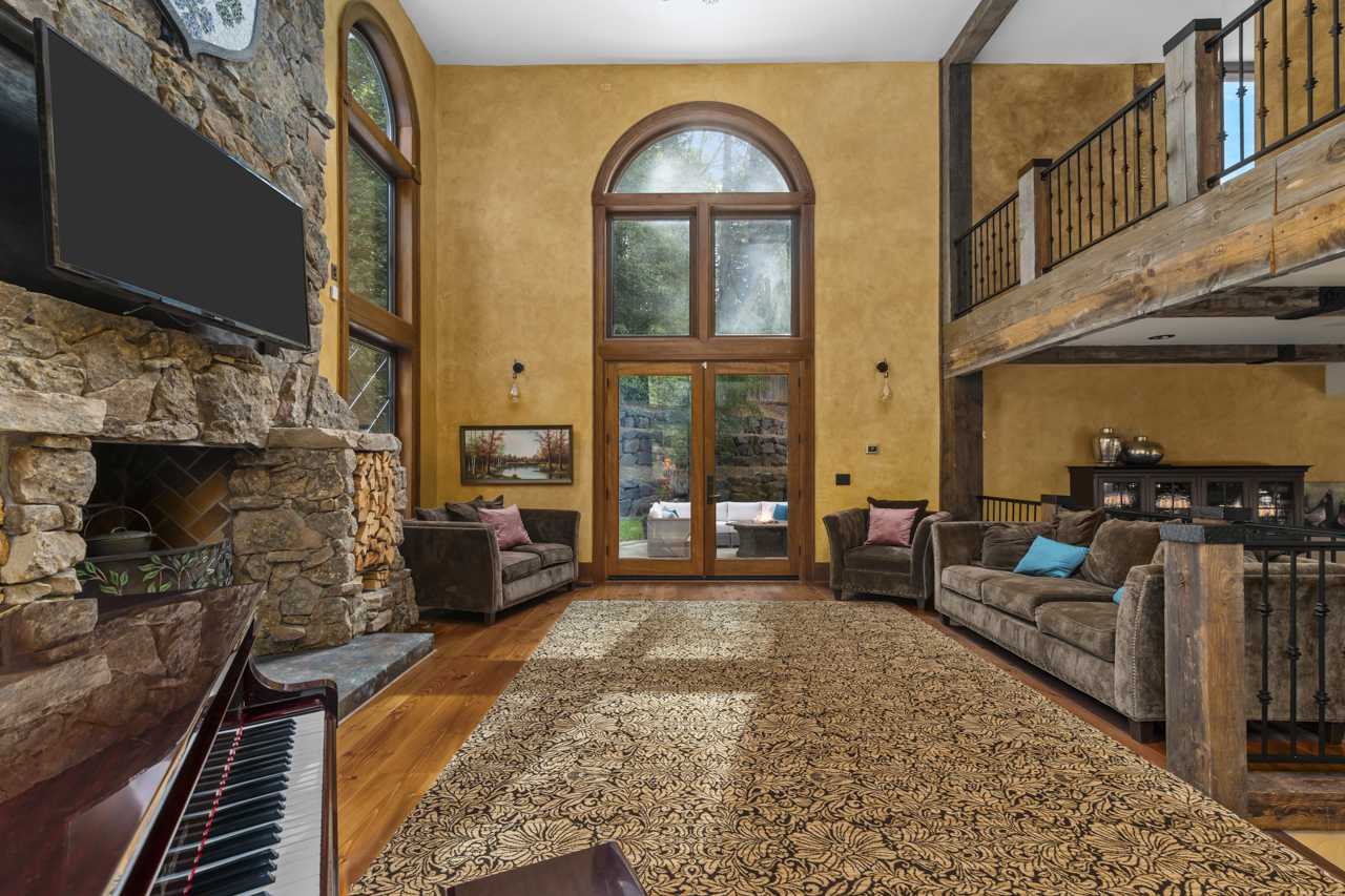 Blackberry Castle - oregonlive.com