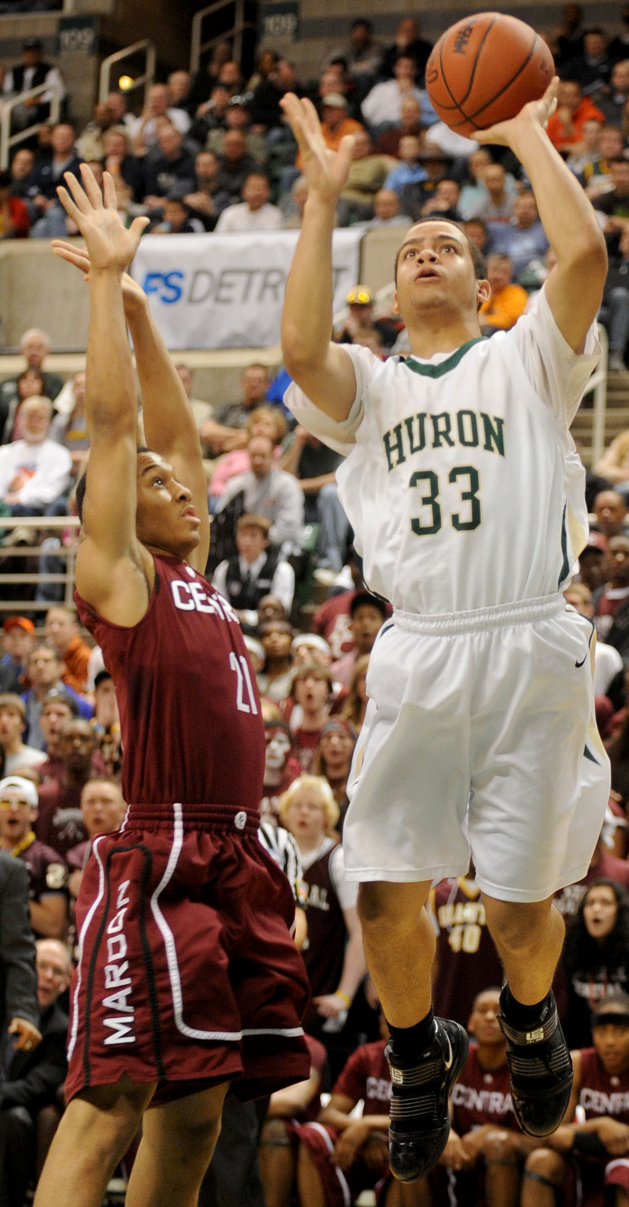Remembering Tyler Bell, two-time state champion with Kalamazoo Central ...