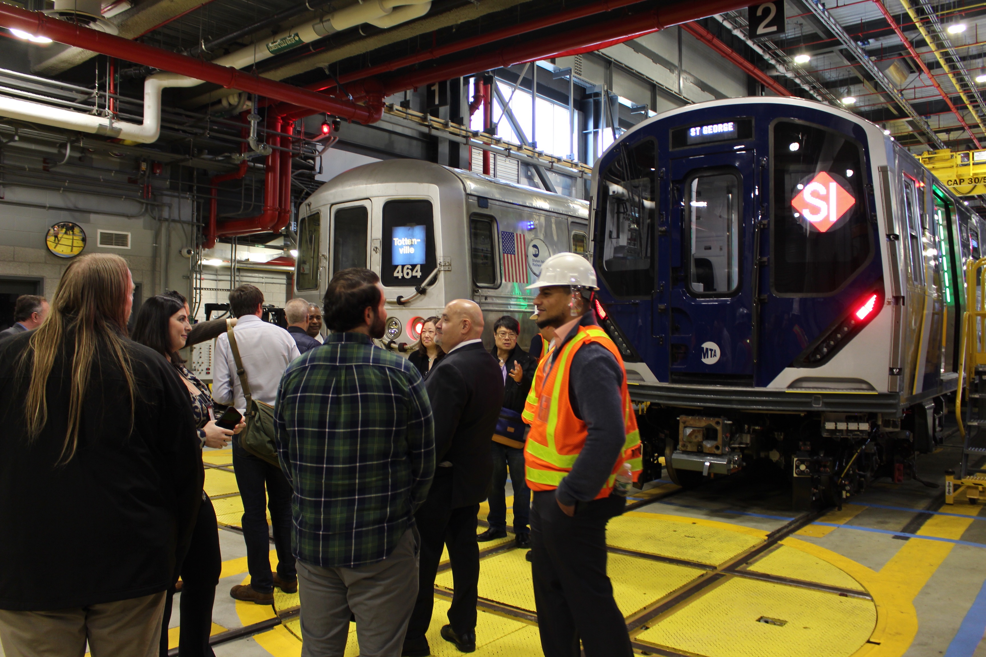 New SIR cars arrive on Staten Island - silive.com