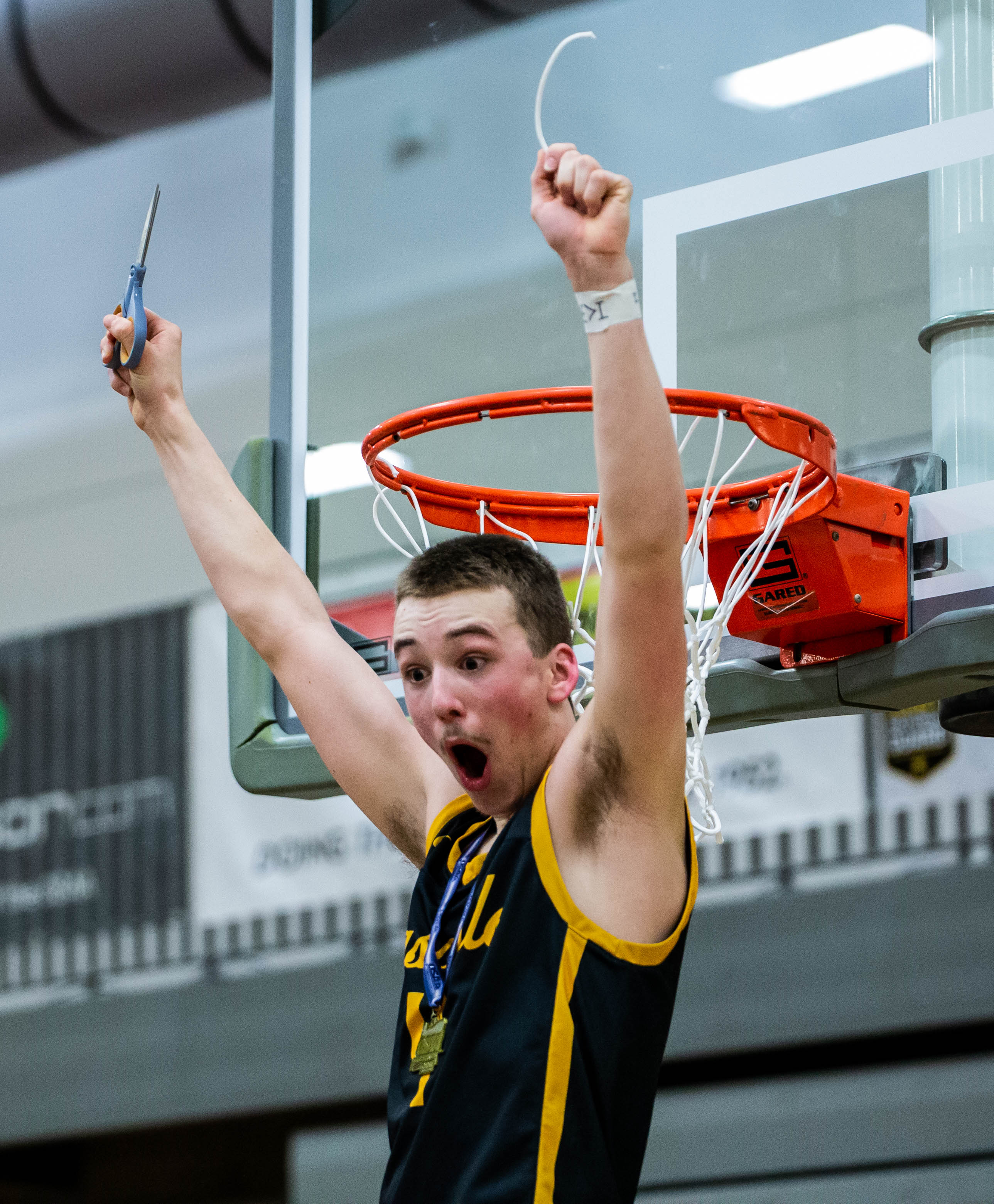 Boys basketball: Cascade Cougars vs Philomath - oregonlive.com