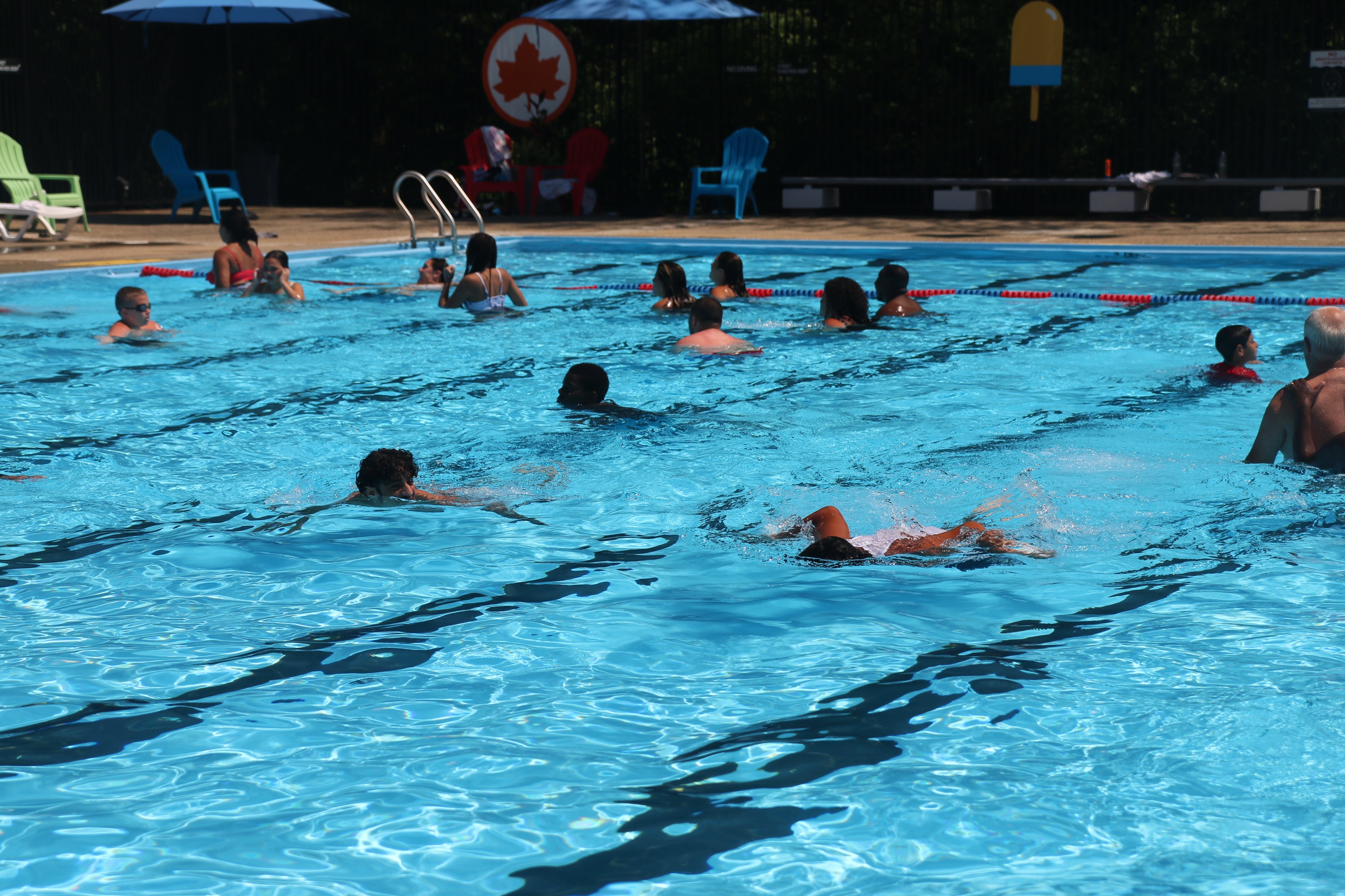 Swimmers get cool at Tottenville Pool - silive.com