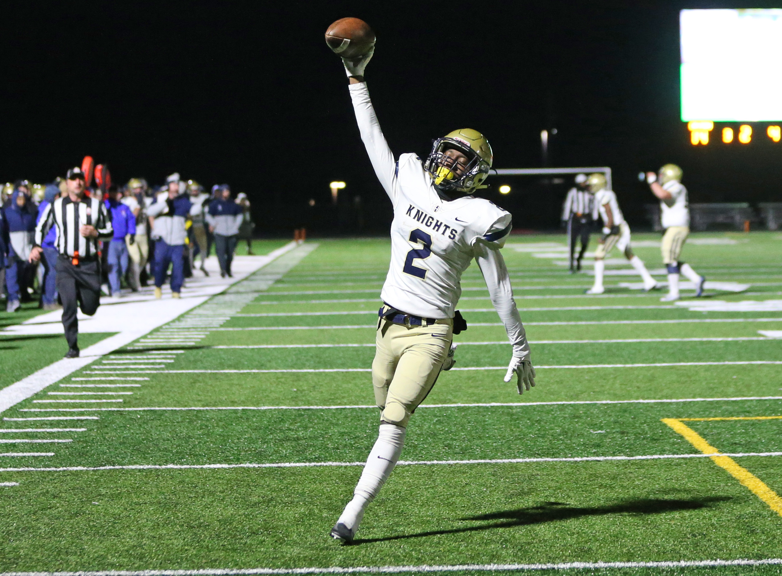 High school boys football: Archbishop Hoban vs. Avon, November 24, 2023 ...