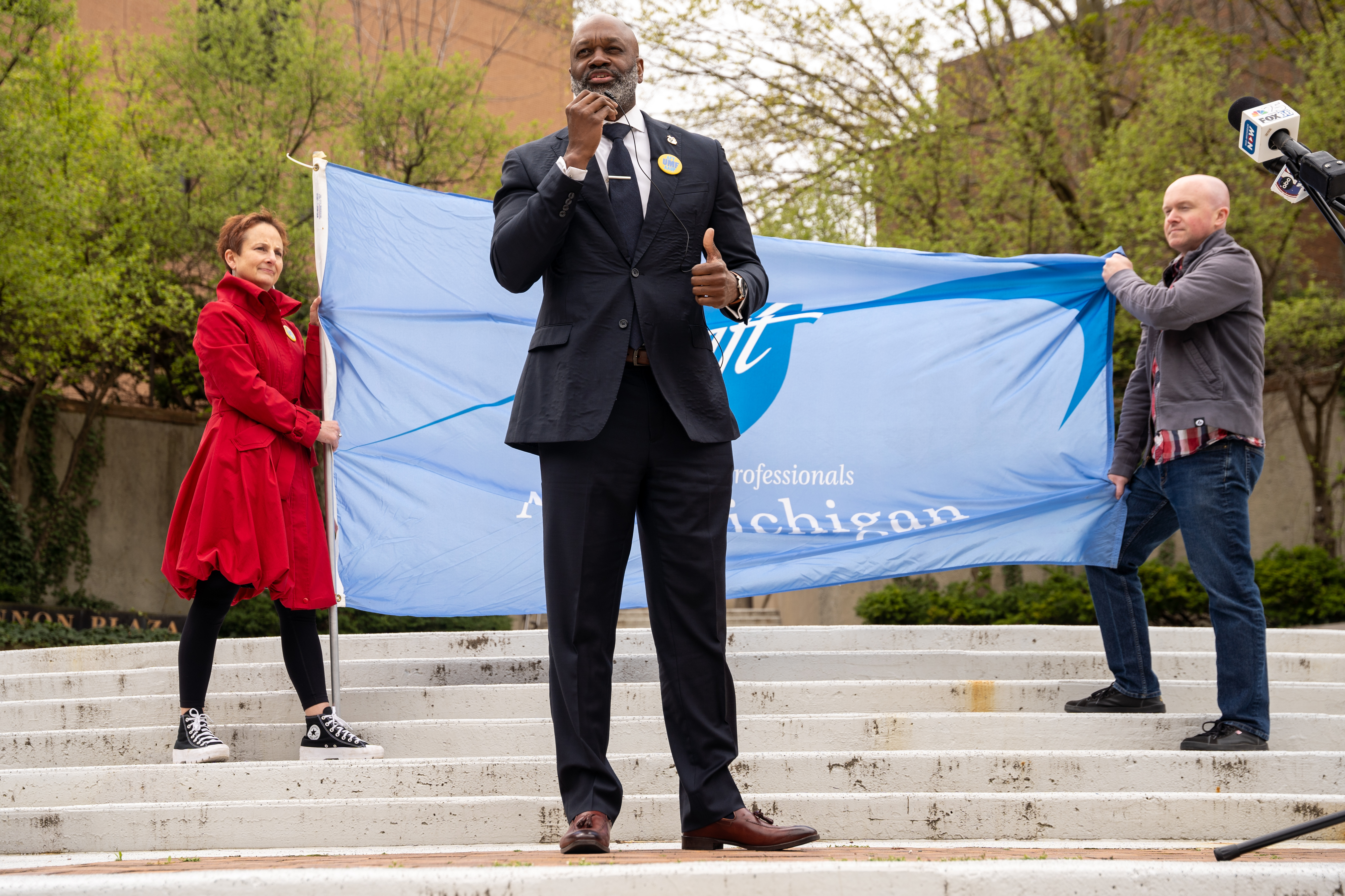 University of Michigan-Flint AFT-AAUP Local 5671 hold a press ...