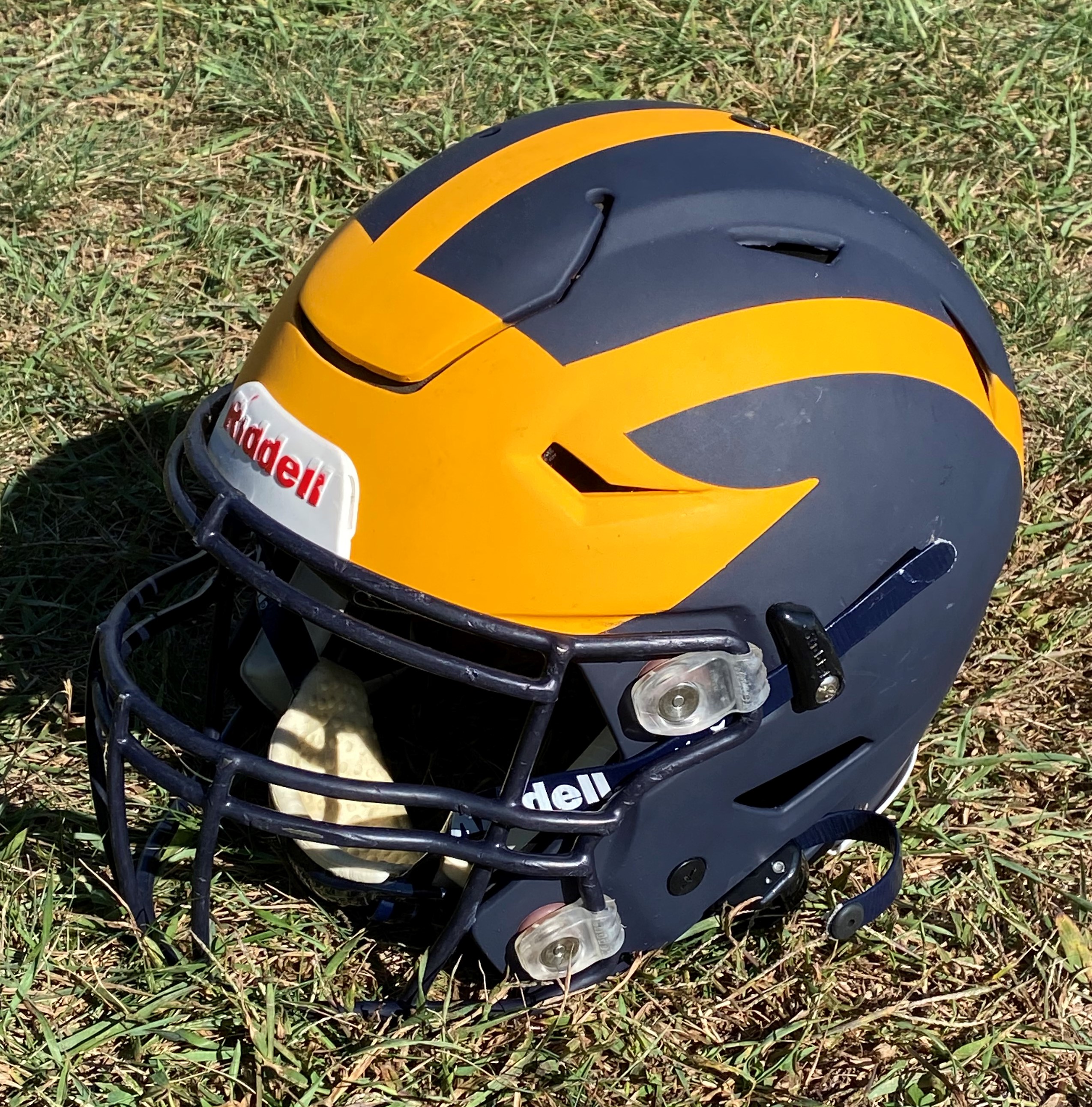 Muskegon-area high school football helmets - mlive.com