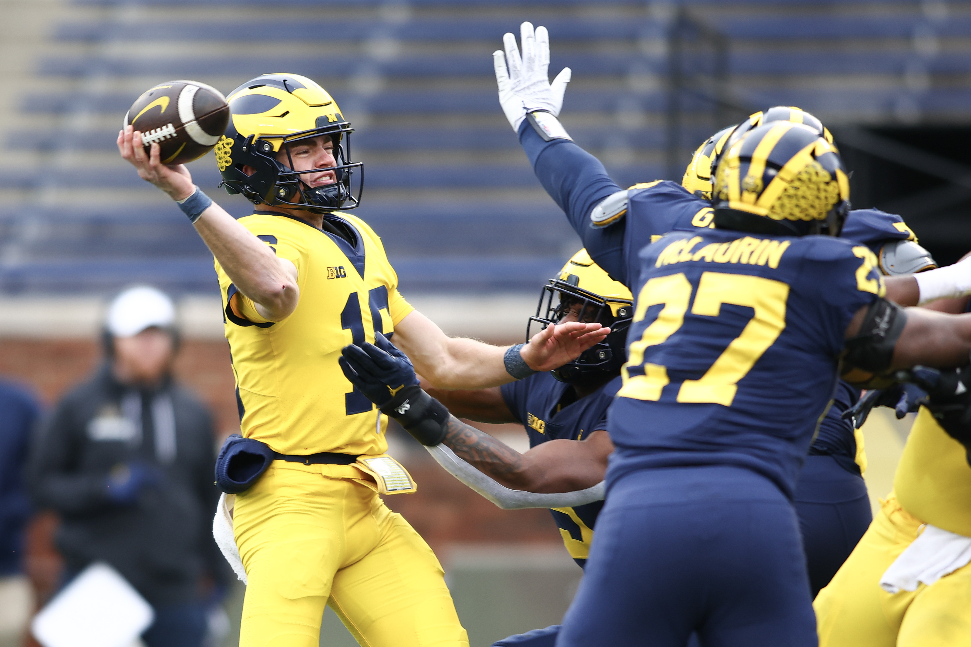 Michigan spring game 2023 - mlive.com