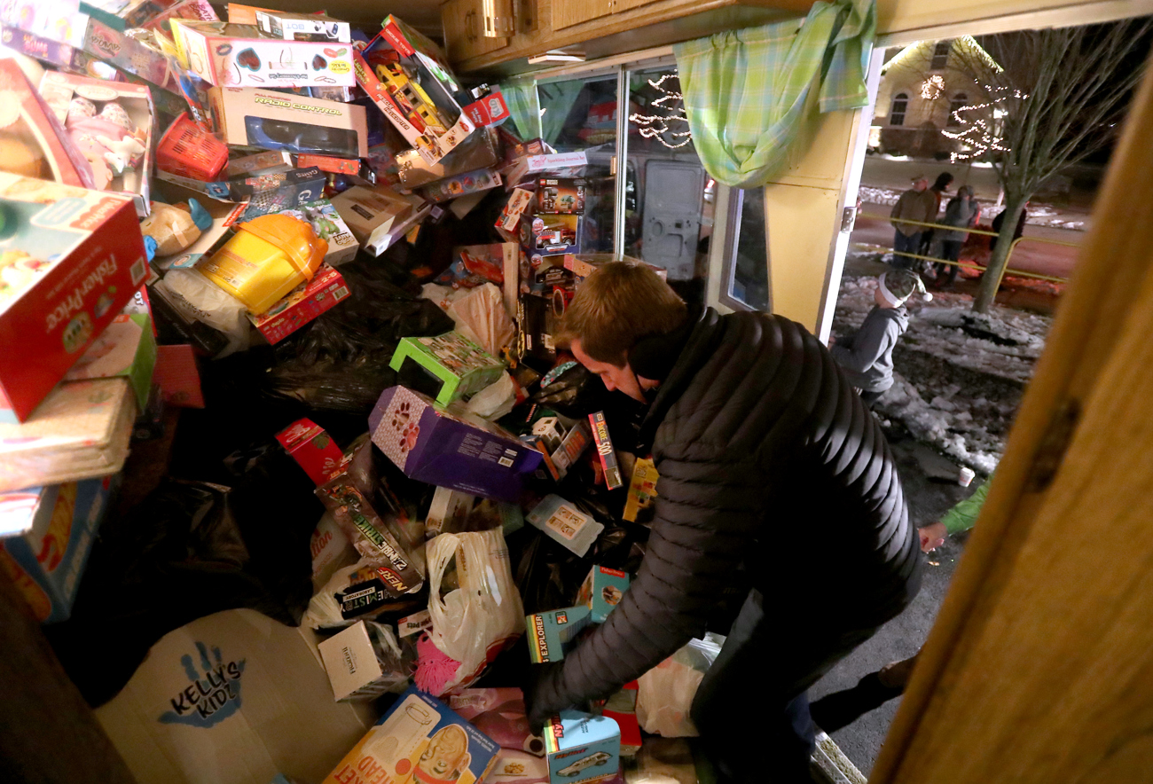 Harbaugh's Holiday Toy Drive, Dec. 18, 2020 - nj.com