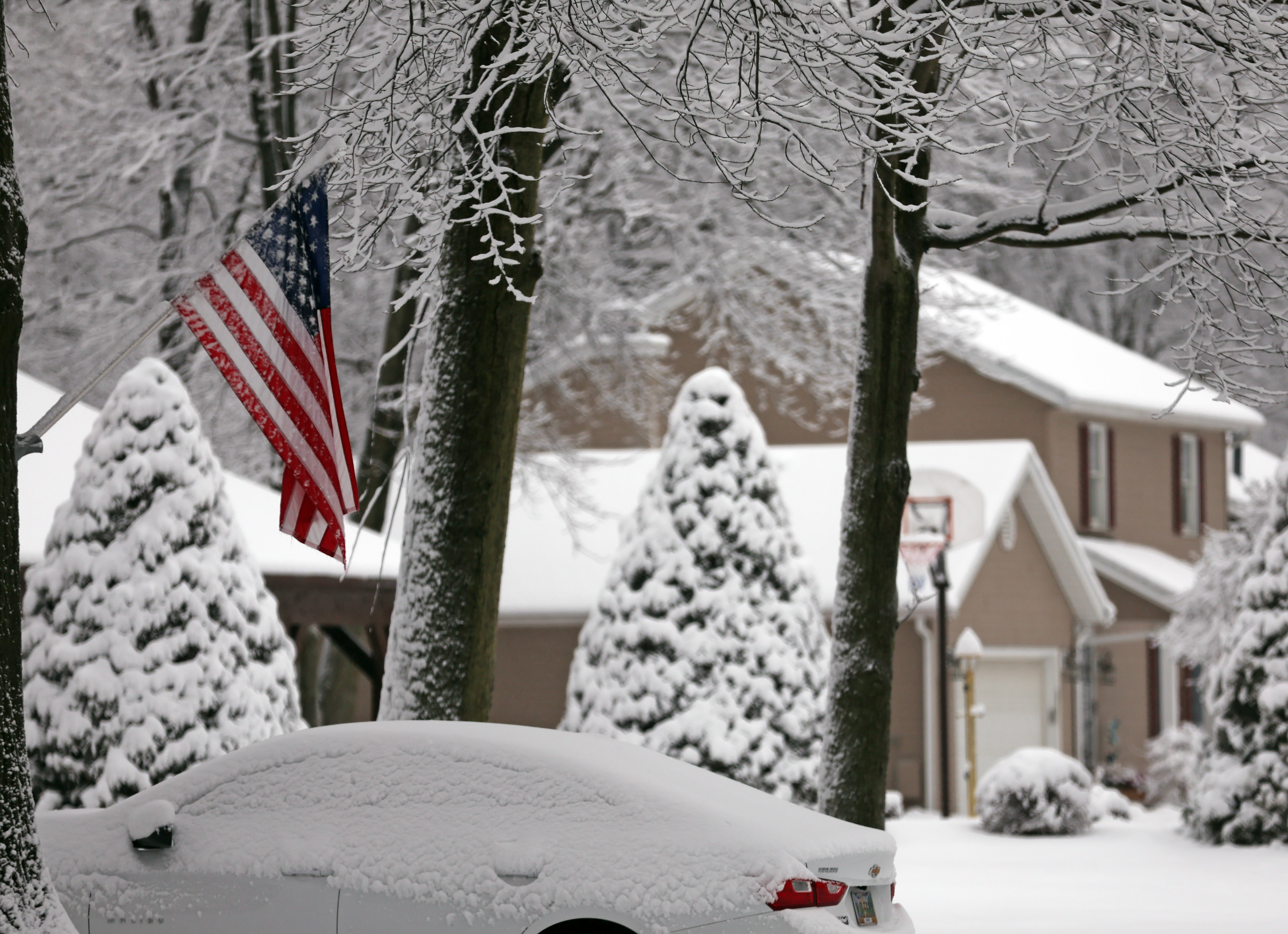 Winter storm drops heavy snow on Northeast Ohio, February 16, 2025 ...