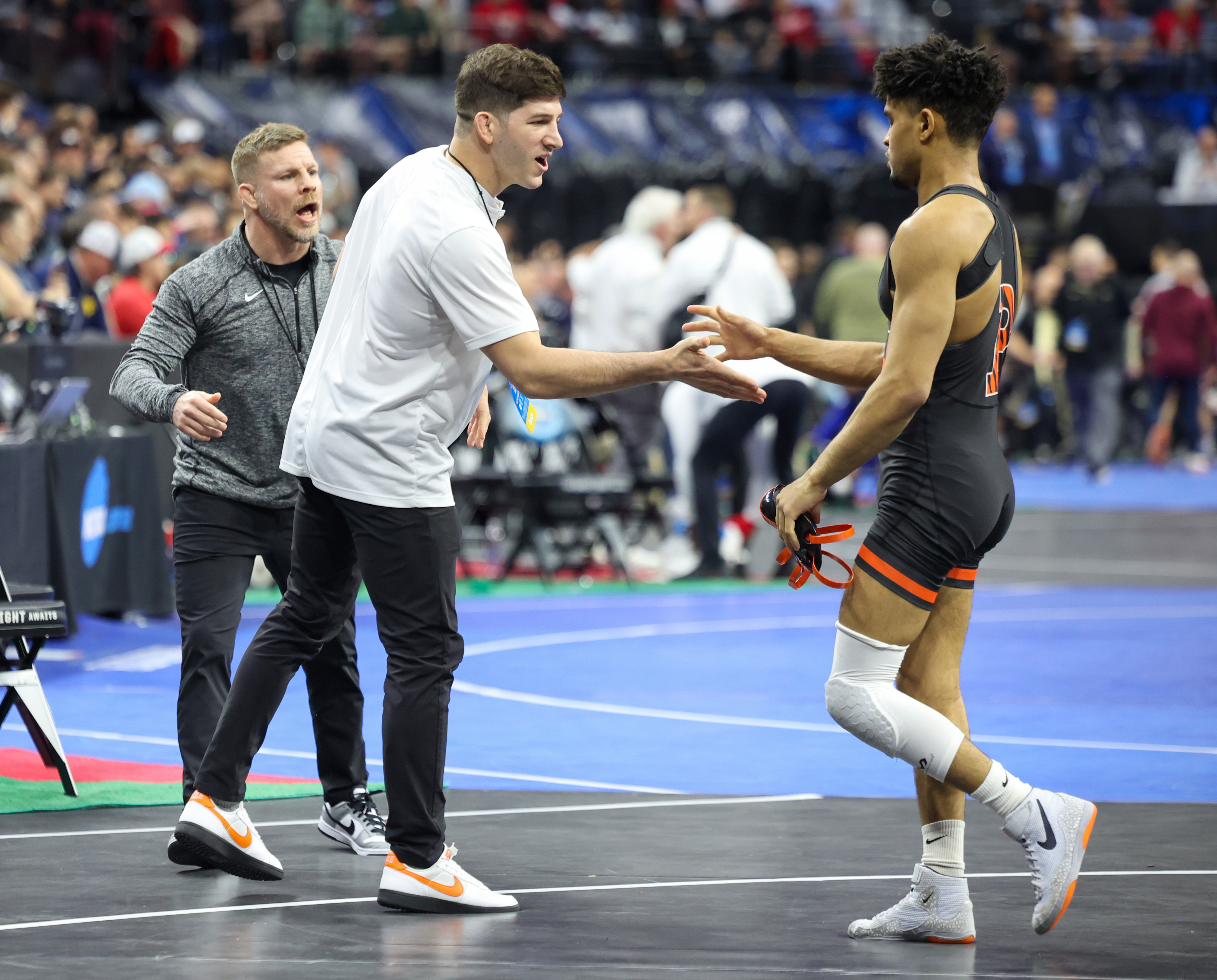 NCAA 2025 Wrestling Championships, opening round - nj.com