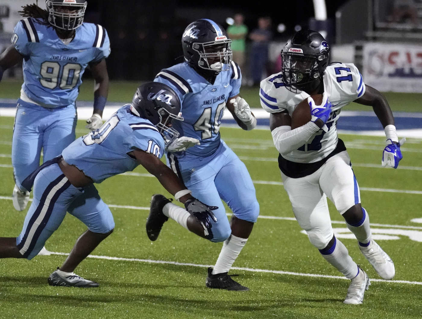 Florence vs. James Clemens High School Football Sept. 16, 2022 - al.com