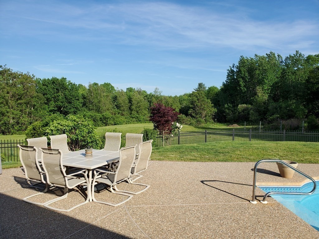 Broken Creek Vineyard & Winery for sale as owners hope to cross other ...