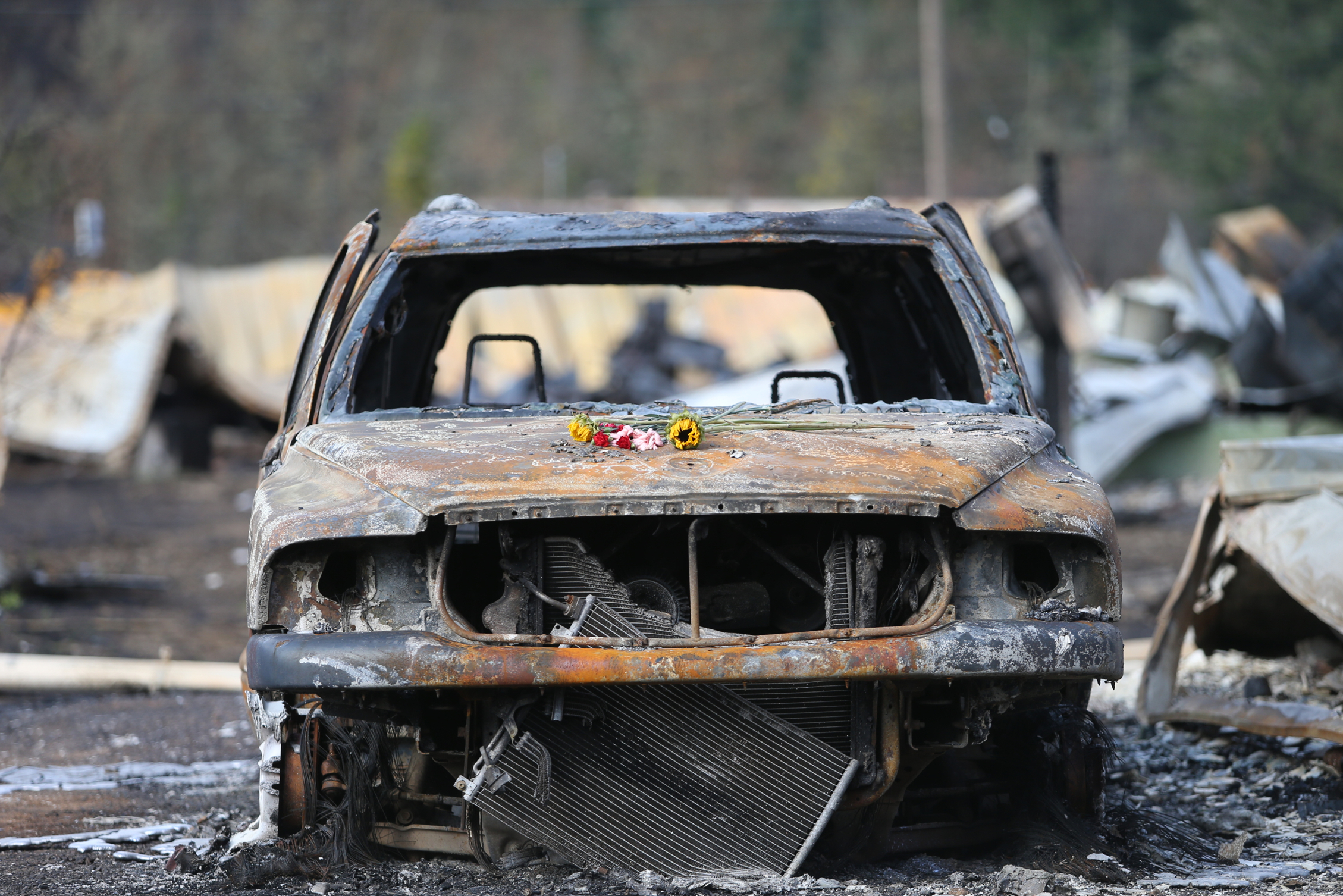 Wildfire damage in Gates, Sept. 21, 2020 - oregonlive.com