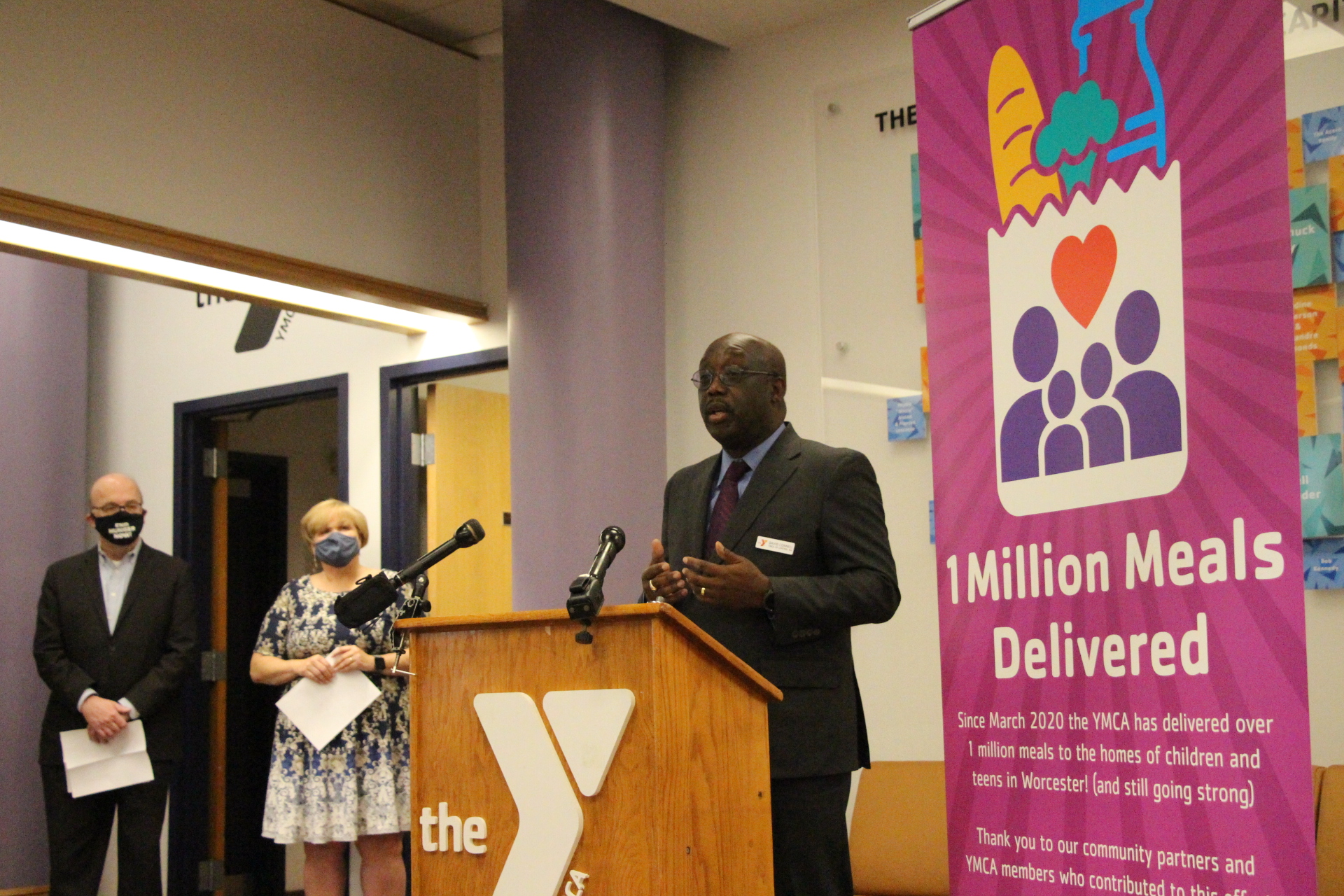 YMCA in Worcester celebrates delivering 1 million meals during pandemic ...