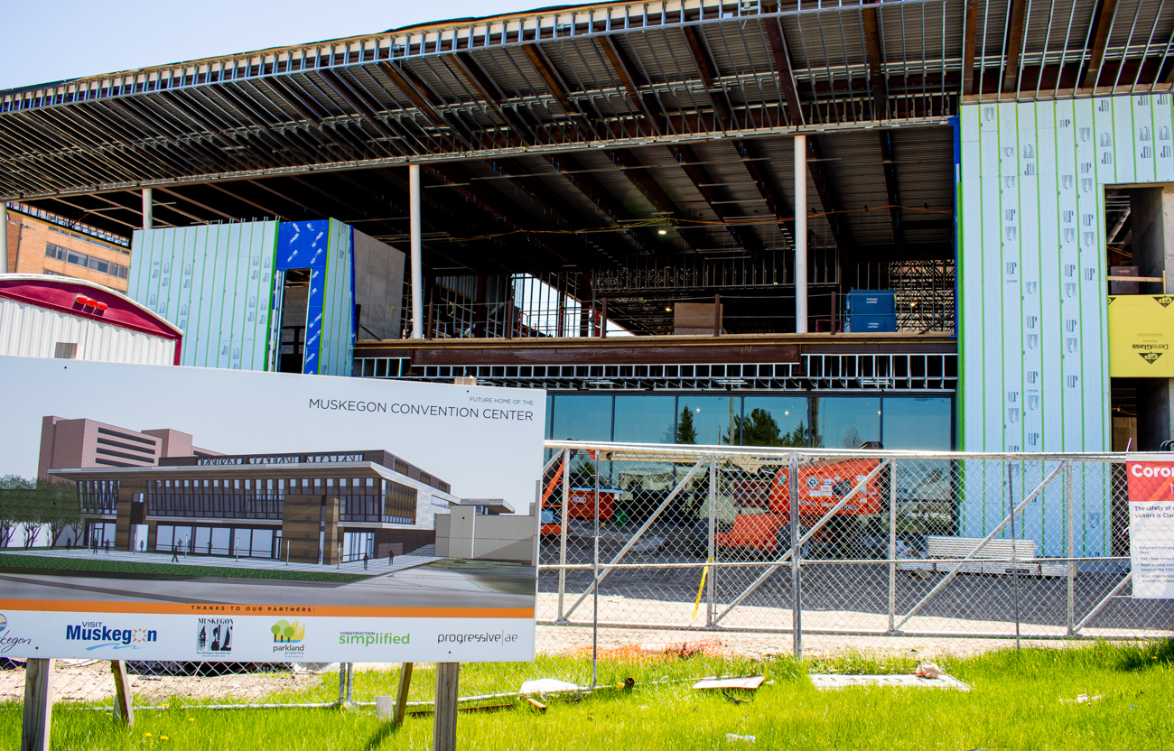 Construction picks back up on the upcoming Muskegon Convention Center ...