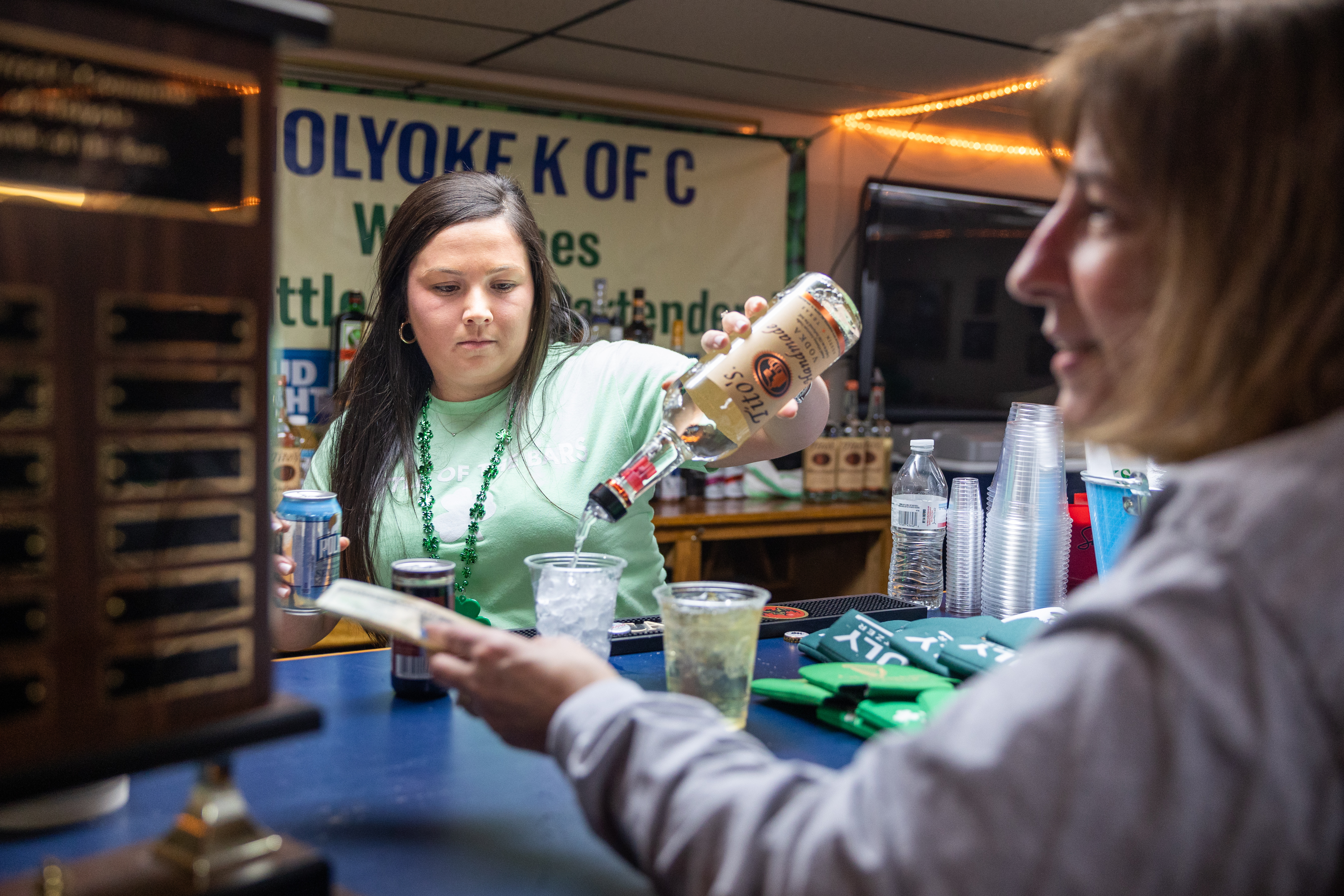 3rd annual Battle of the Bars bartending event - masslive.com