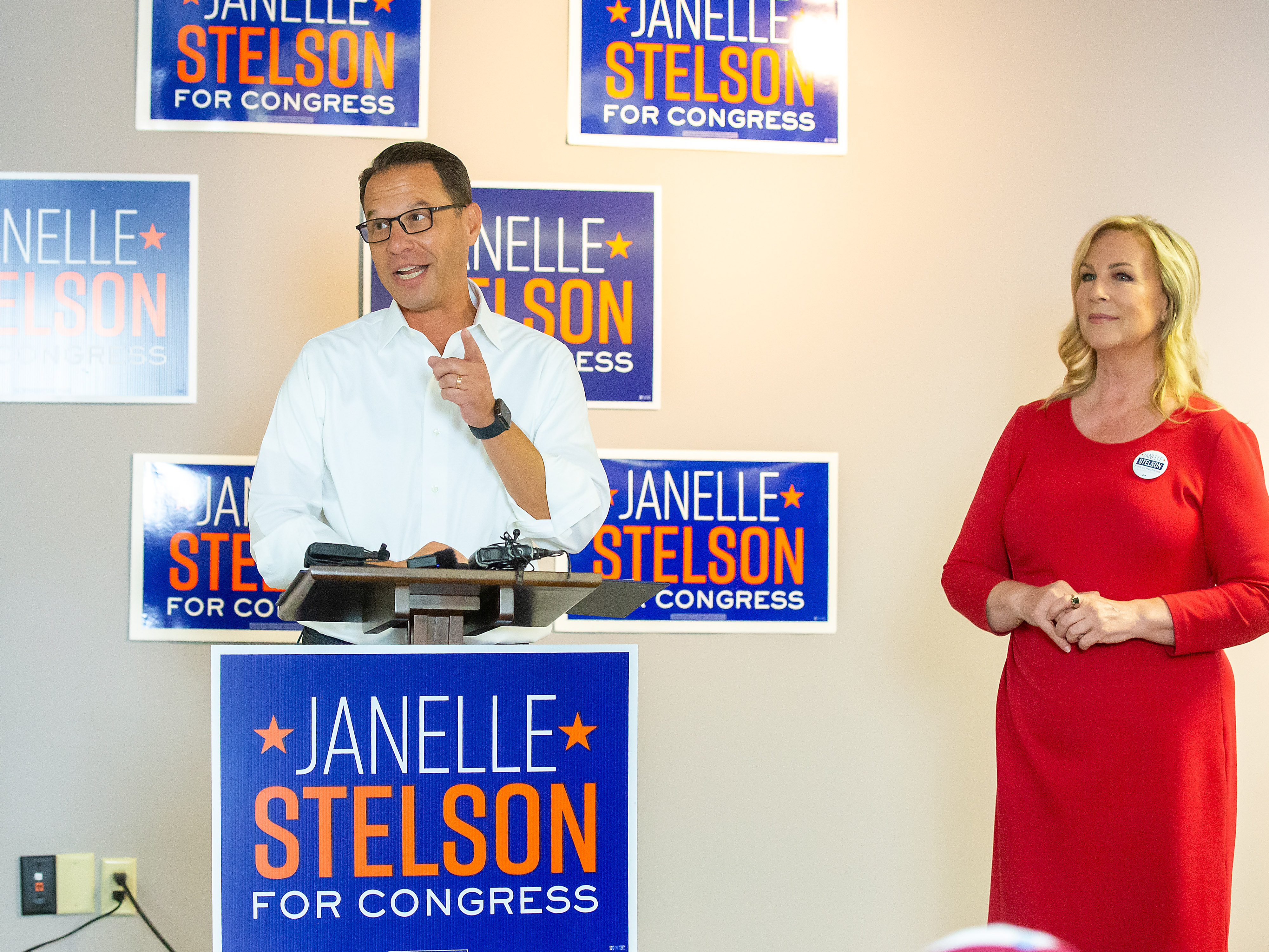 Governor Shapiro speaks at Janelle Stelson campaign event - pennlive.com