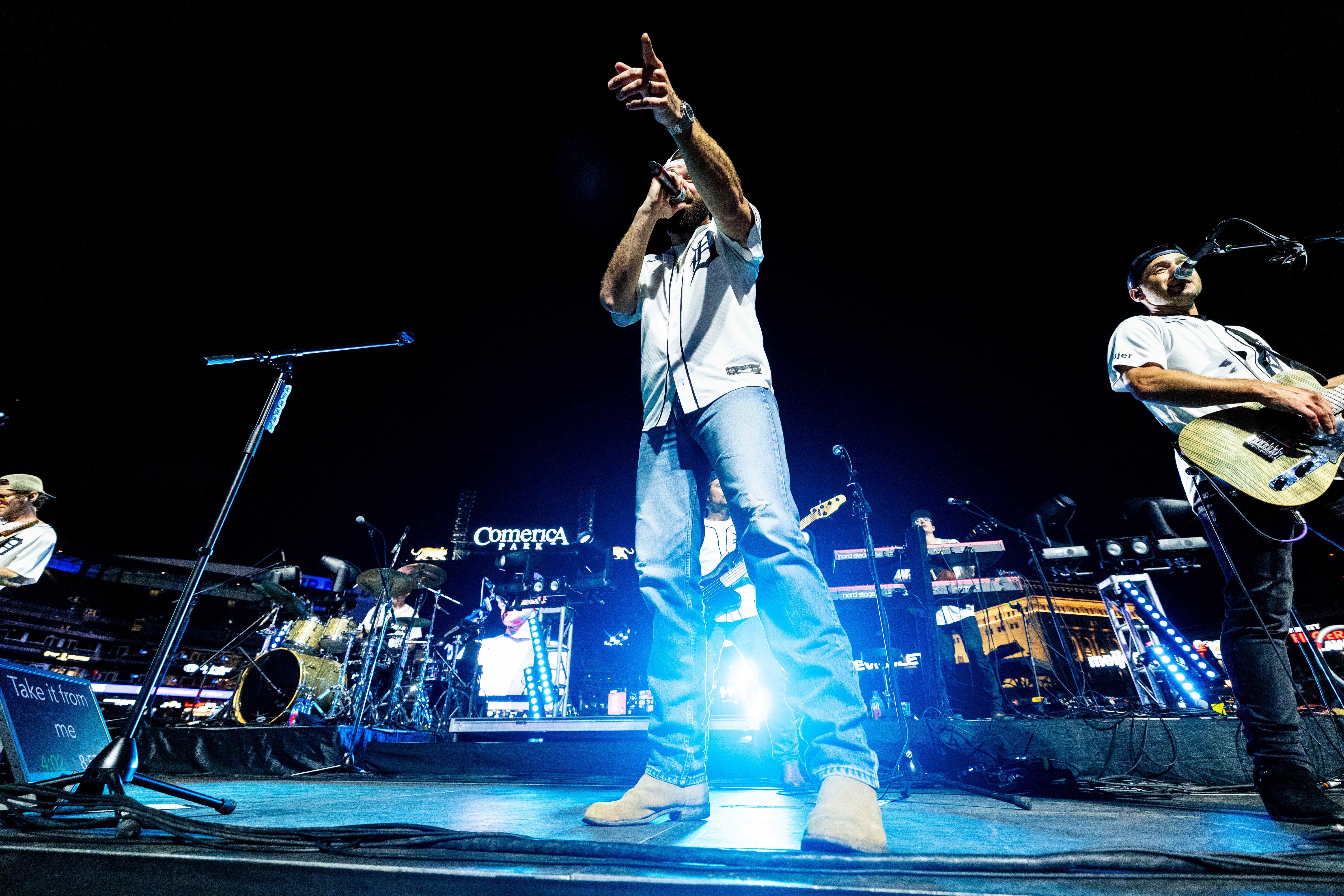 Country star Jordan Davis performs at Comerica Park - mlive.com