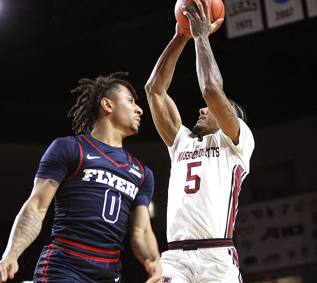 UMass Men's Basketball vs Dayton 1/8/25 - masslive.com