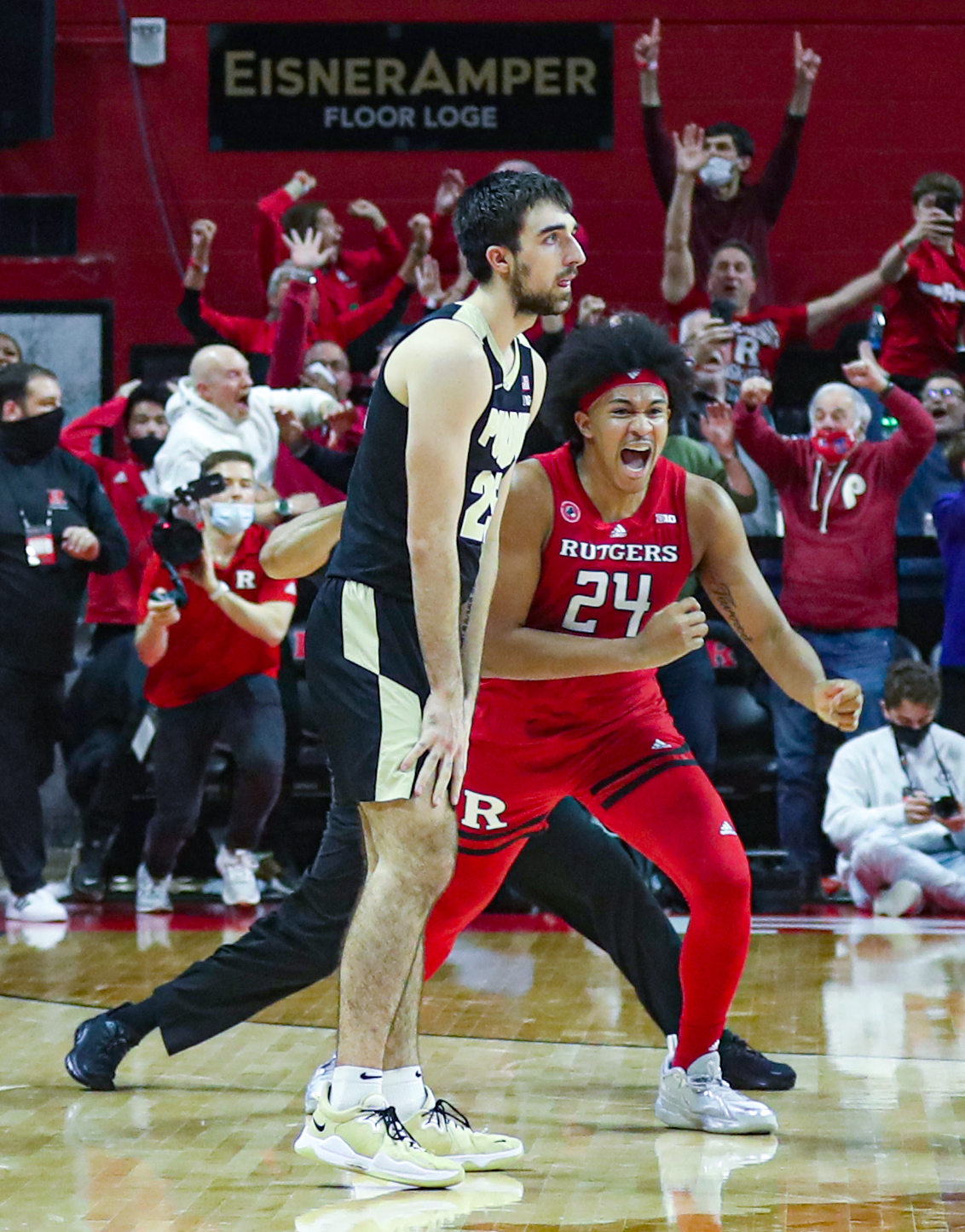 Rutgers stuns No.1 Purdue, 70-68 - nj.com