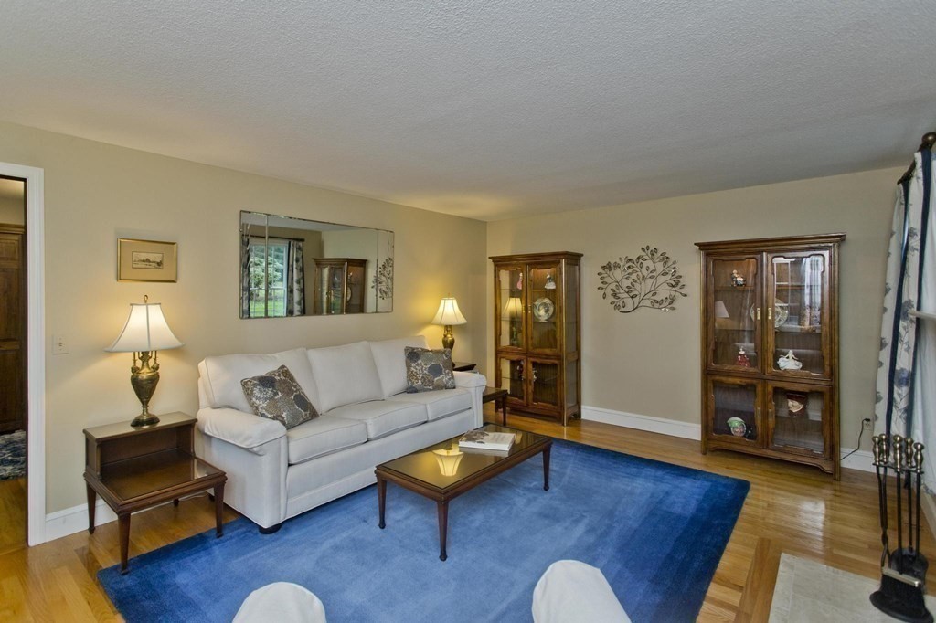 House of the Week: Wilbraham home has in-law apartment with private ...