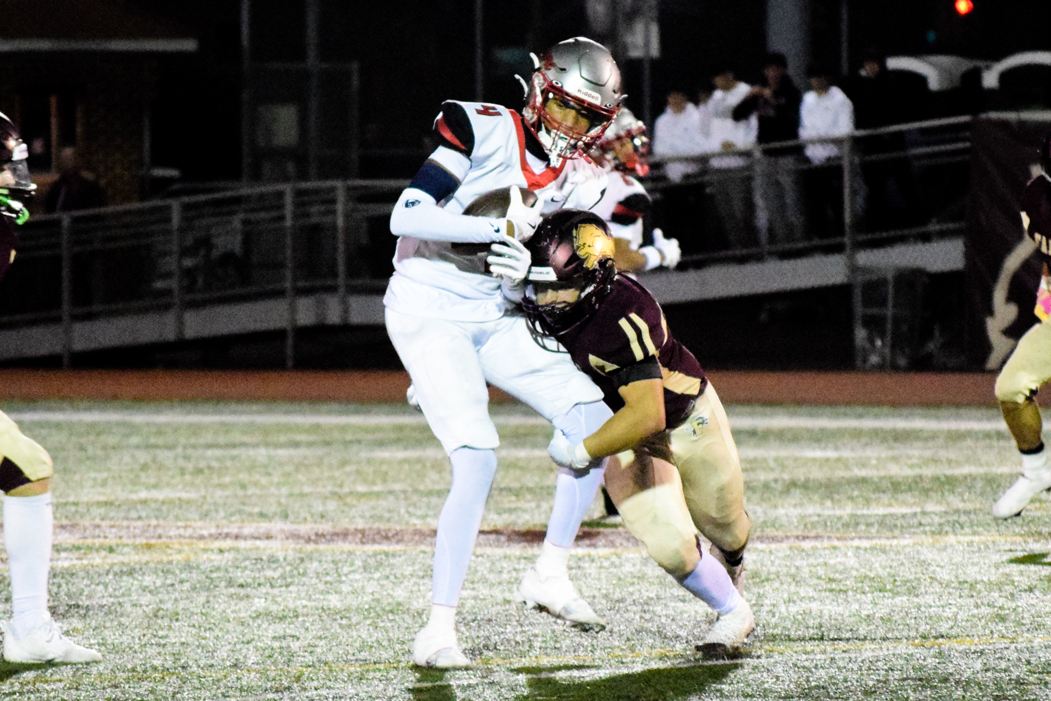 HS Football: Farrell upends Moore with second-half surge - silive.com