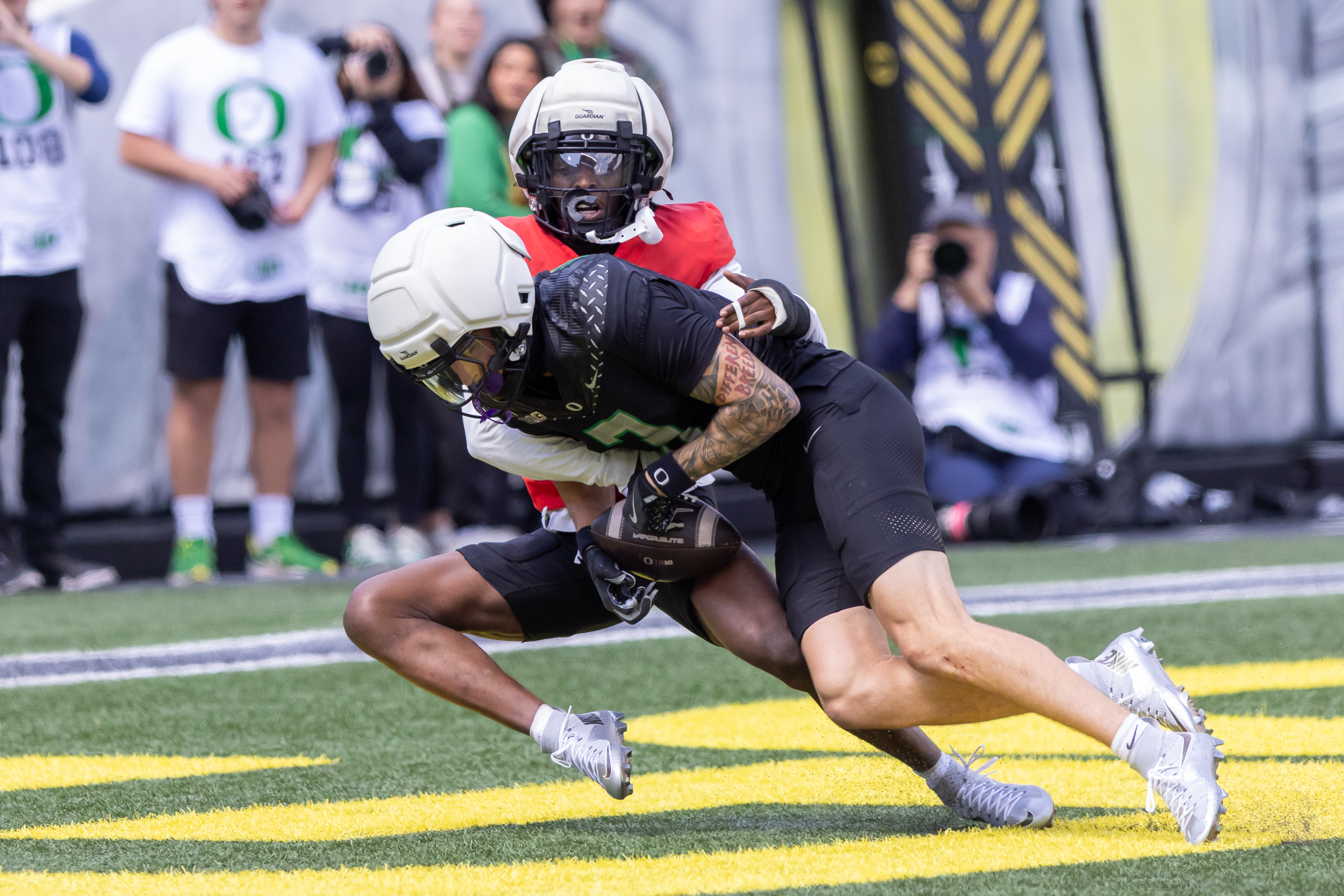 Oregon Ducks spring football game 2025 - oregonlive.com