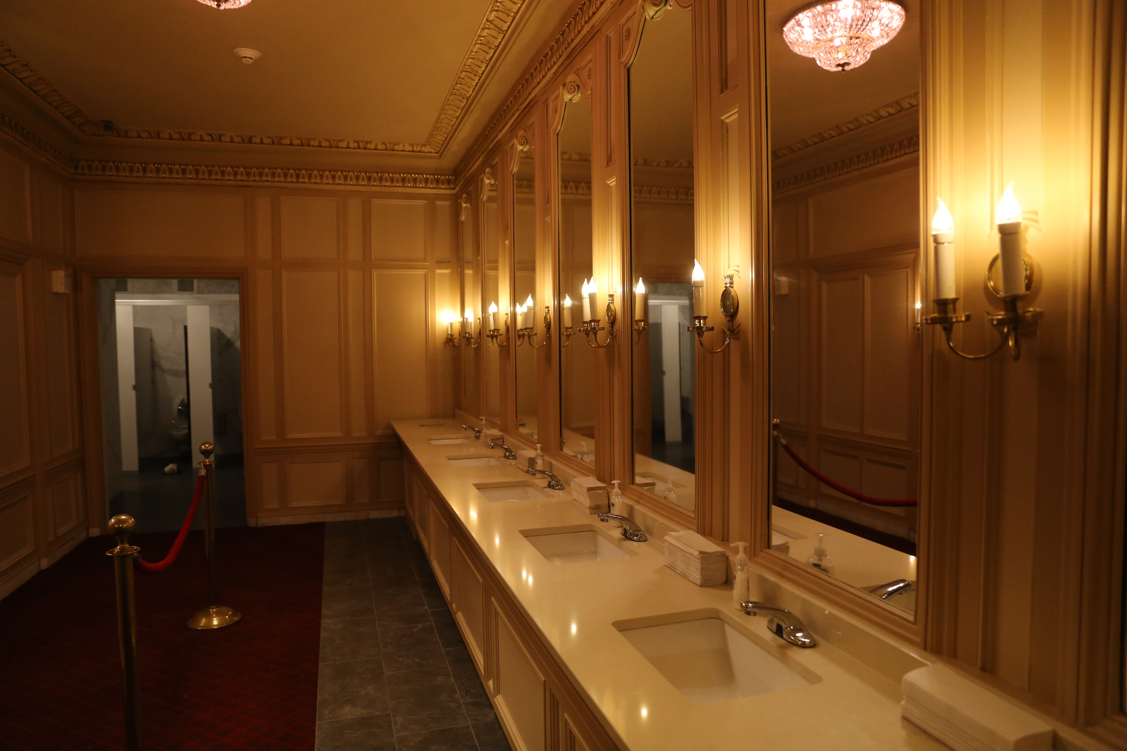 Connor Palace theater in Playhouse Square gets some updating ...