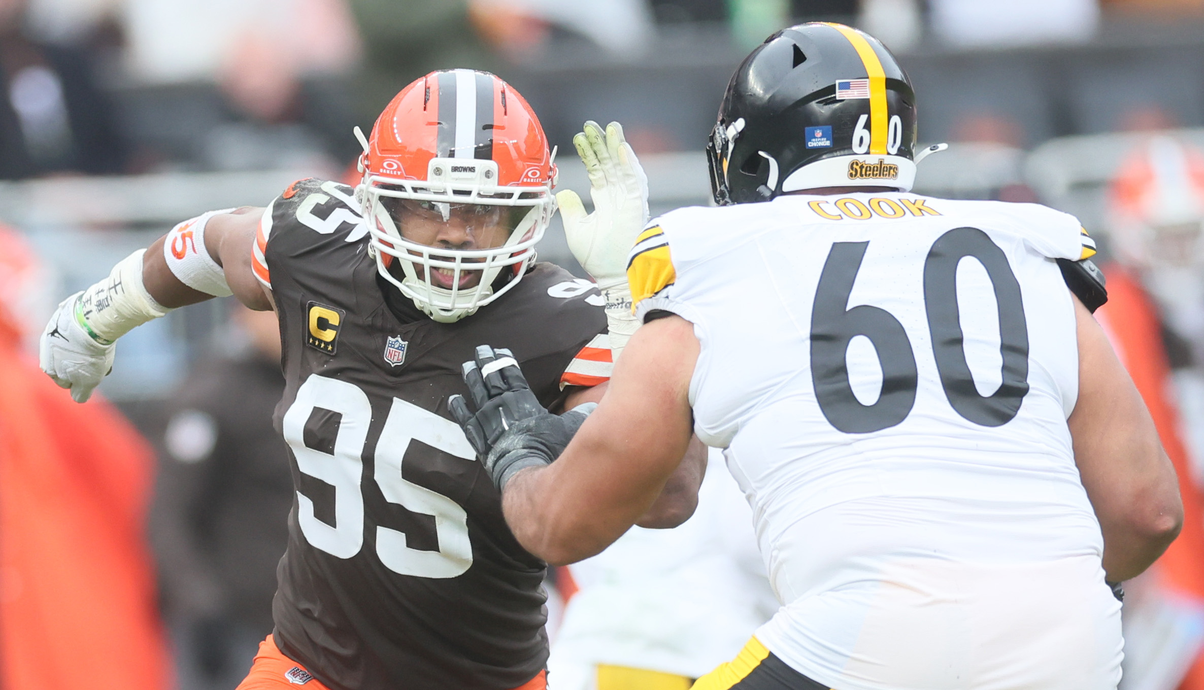 Cleveland Browns defensive end Myles Garrett vs. Pittsburgh Steelers ...