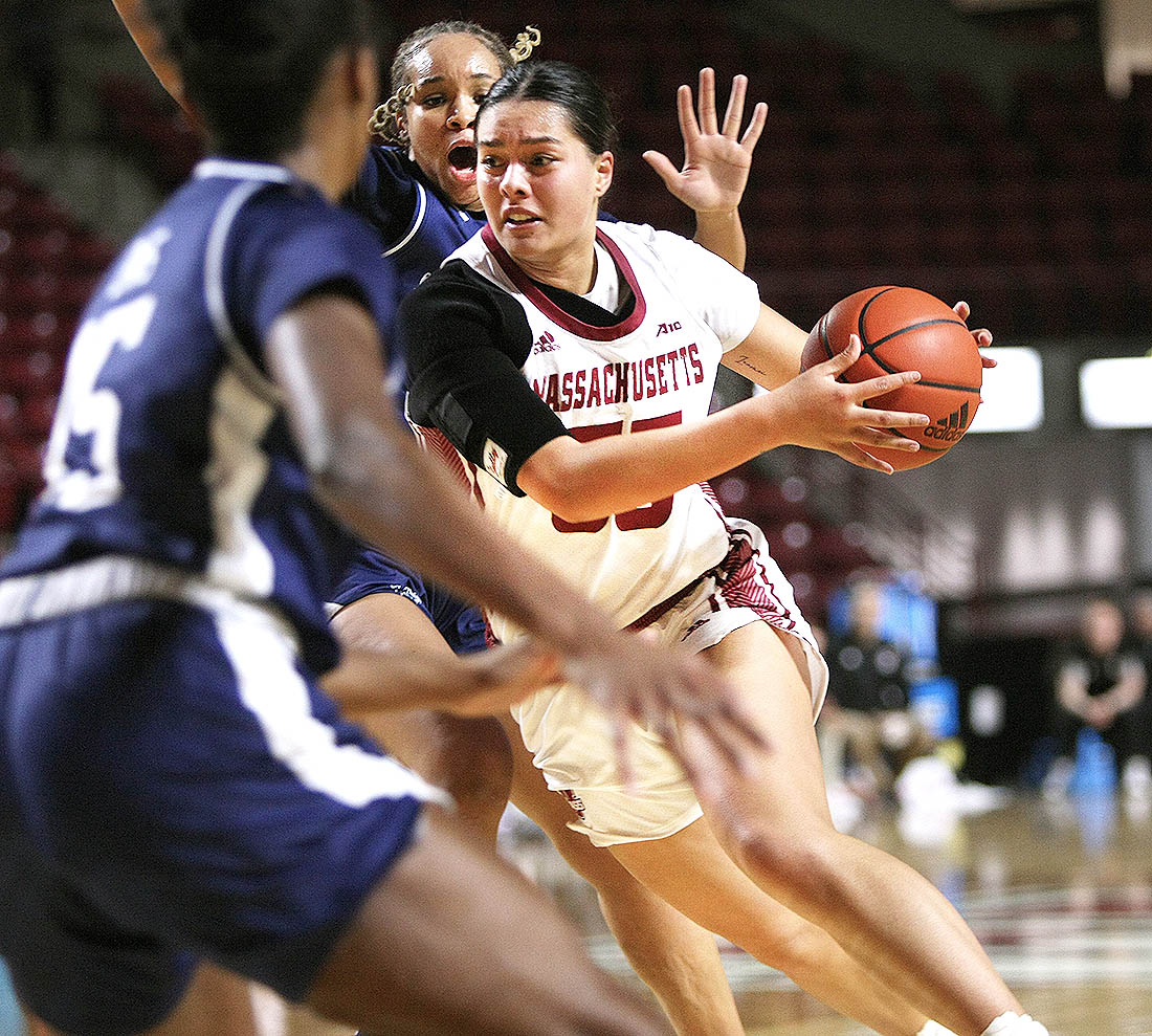 UMass Women's Basketball vs Saint Peter's 11/6/23 - masslive.com