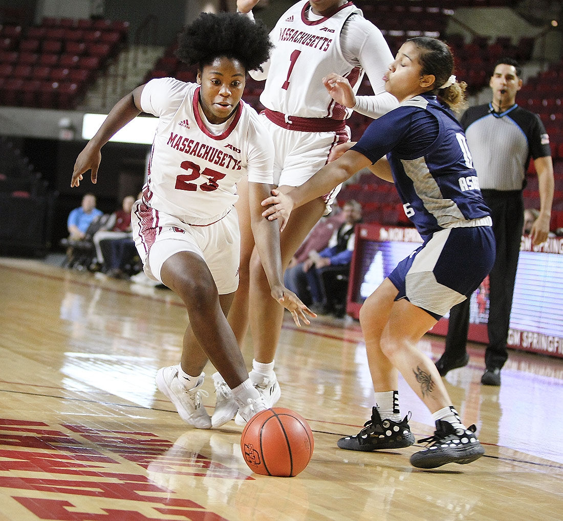 UMass Women's Basketball vs Saint Peter's 12/21/22 - masslive.com