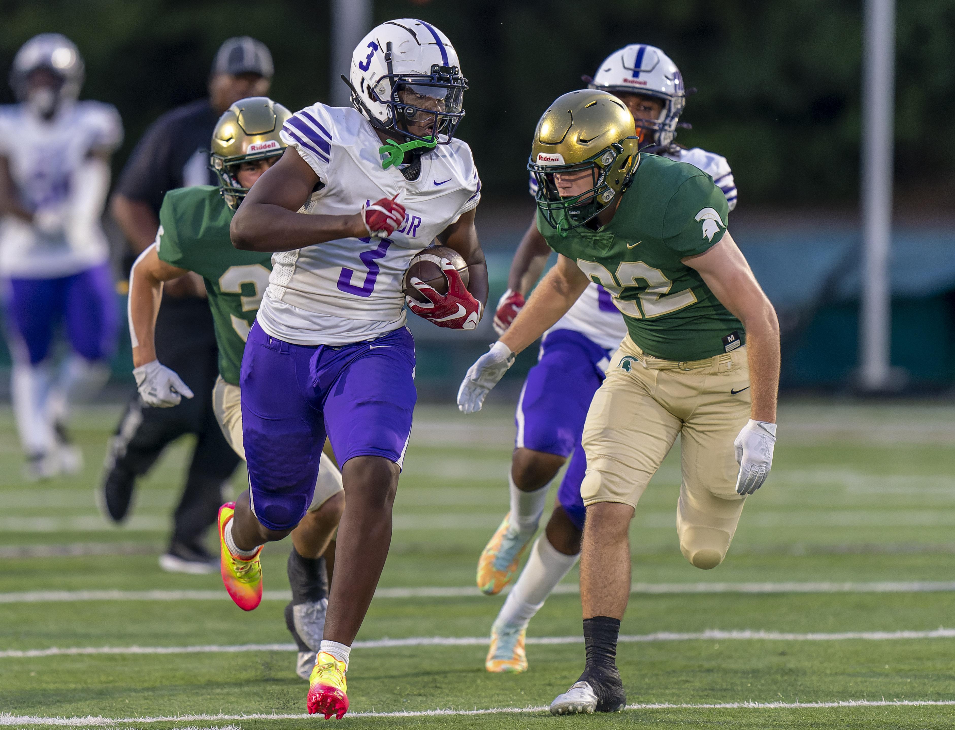 Minor vs. Mountain Brook Football - al.com