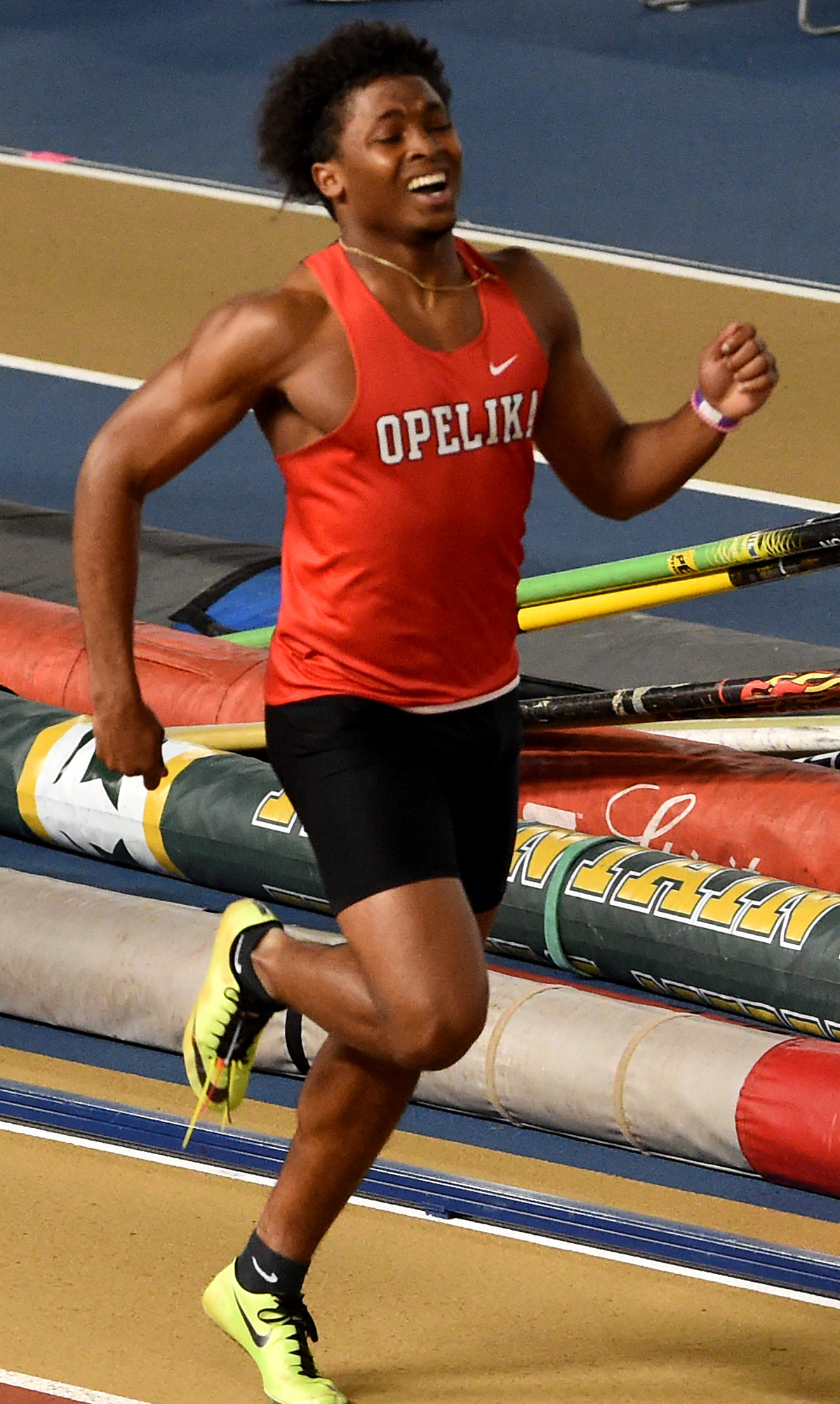 AHSAA Indoor Track & Field Class 6A Championships - al.com