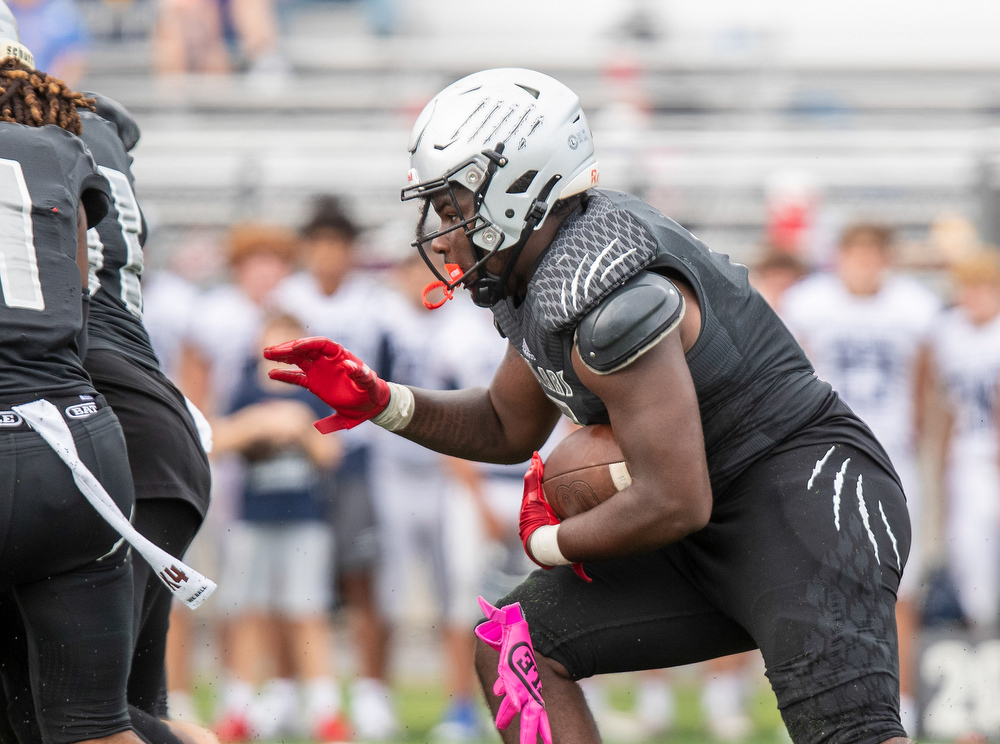 Manheim Twp. defeats Harrisburg 24-20 in high school football ...