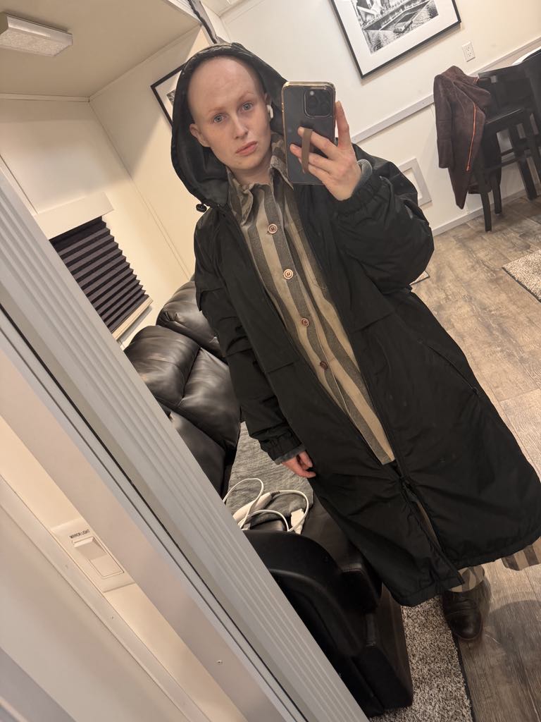 Saginaw-born actor featured in Netflix's "Monster: The Ed Gein Story ...