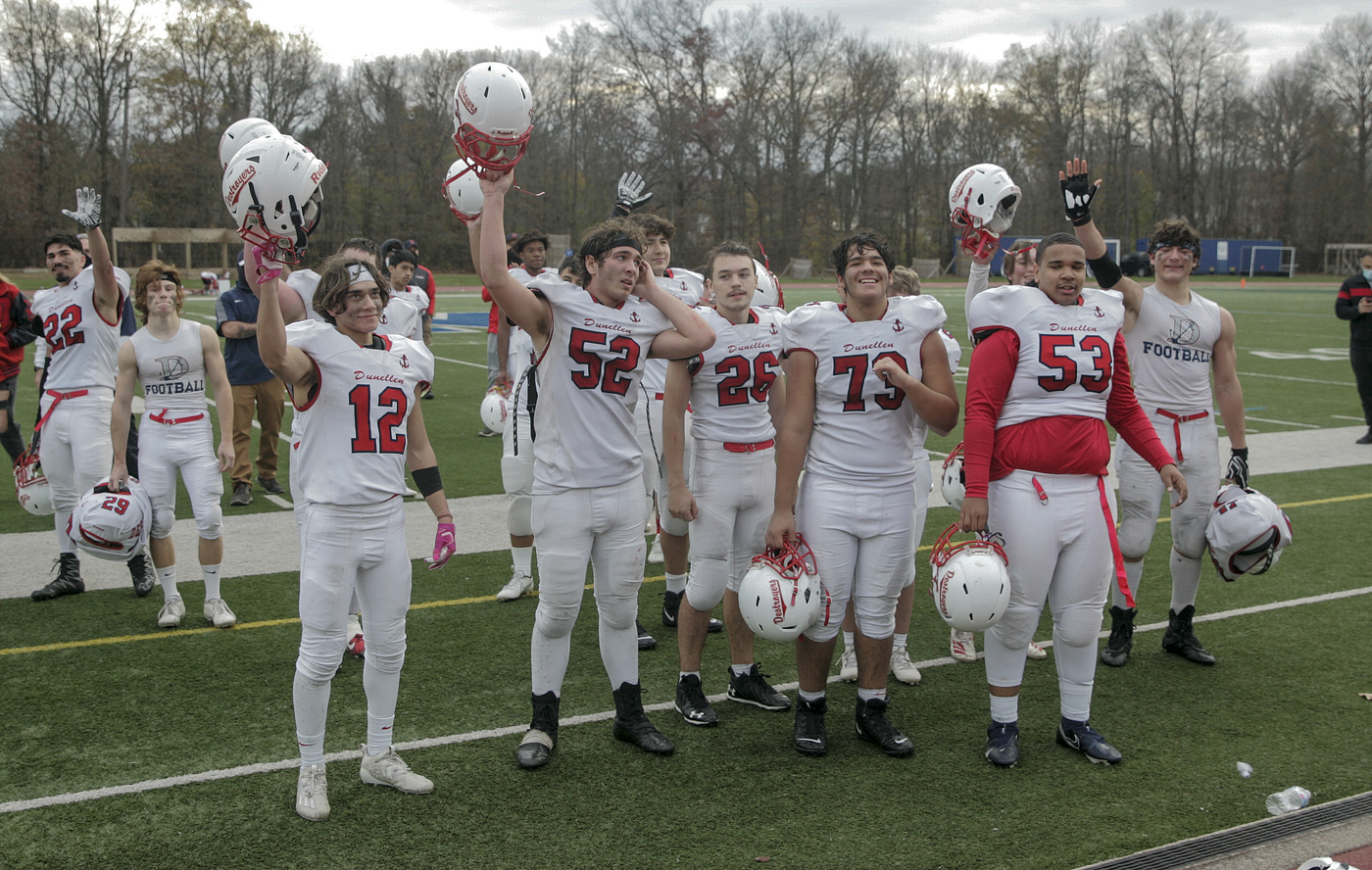 Dunellen Plays Metuchen High School Football - nj.com