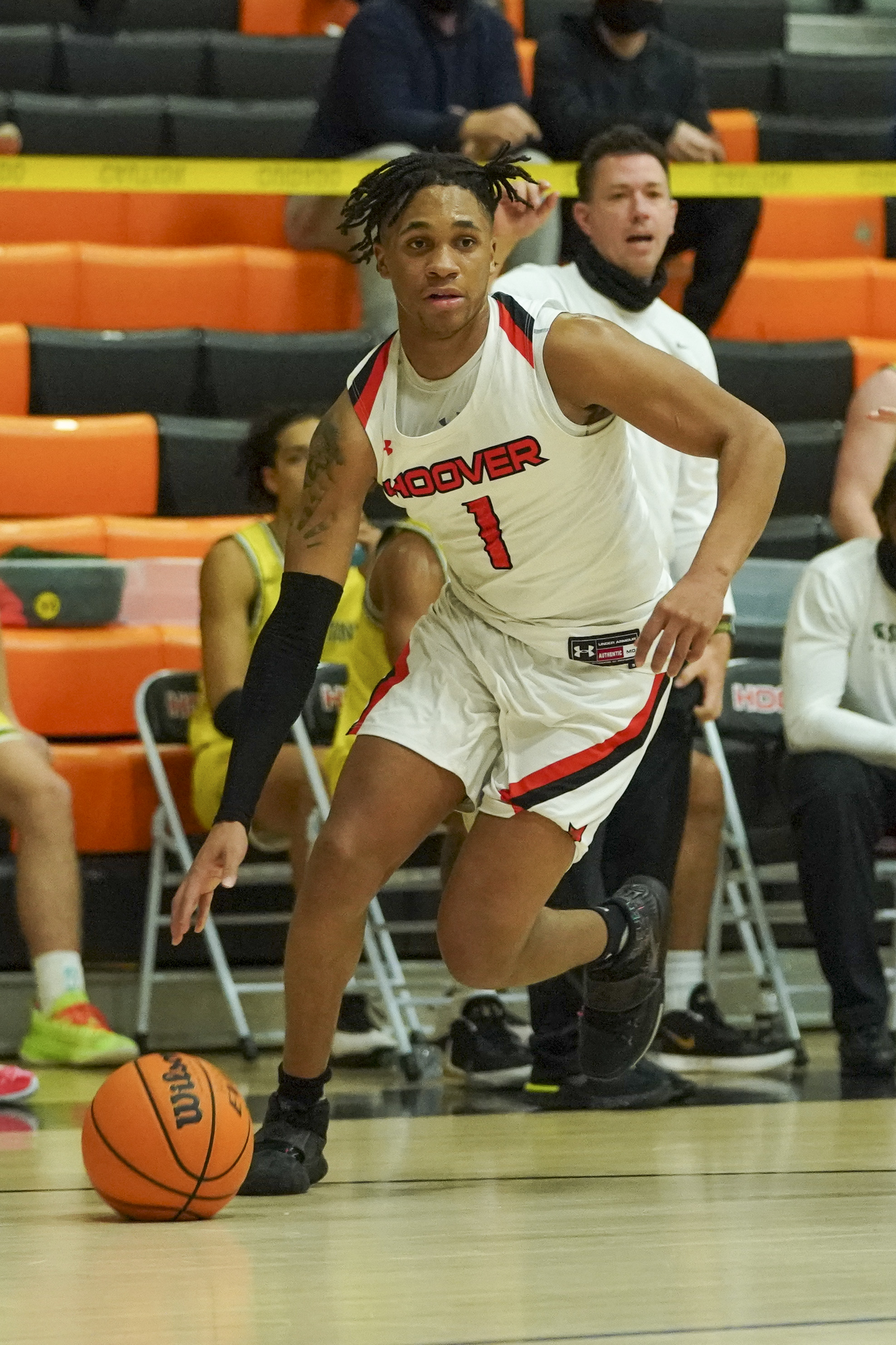 Mountain Brook vs. Hoover boys basketball - al.com