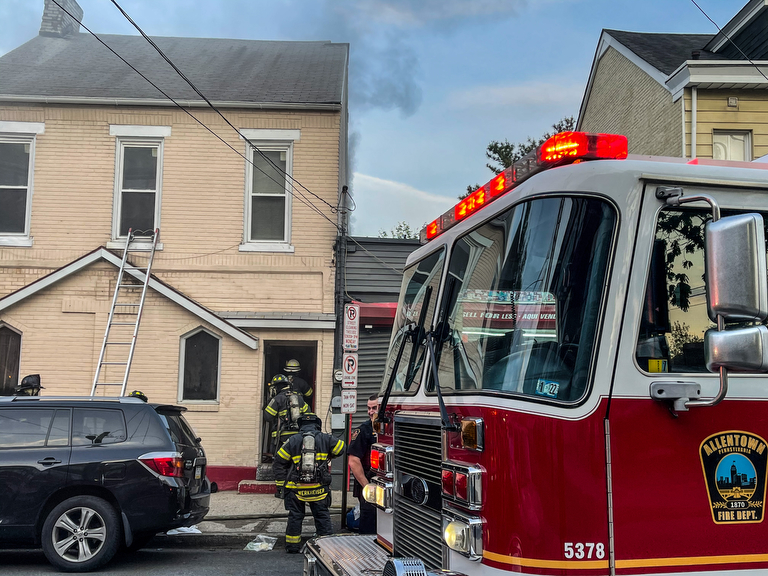At least 2 displaced, 1 hurt in Allentown apartment fire ...