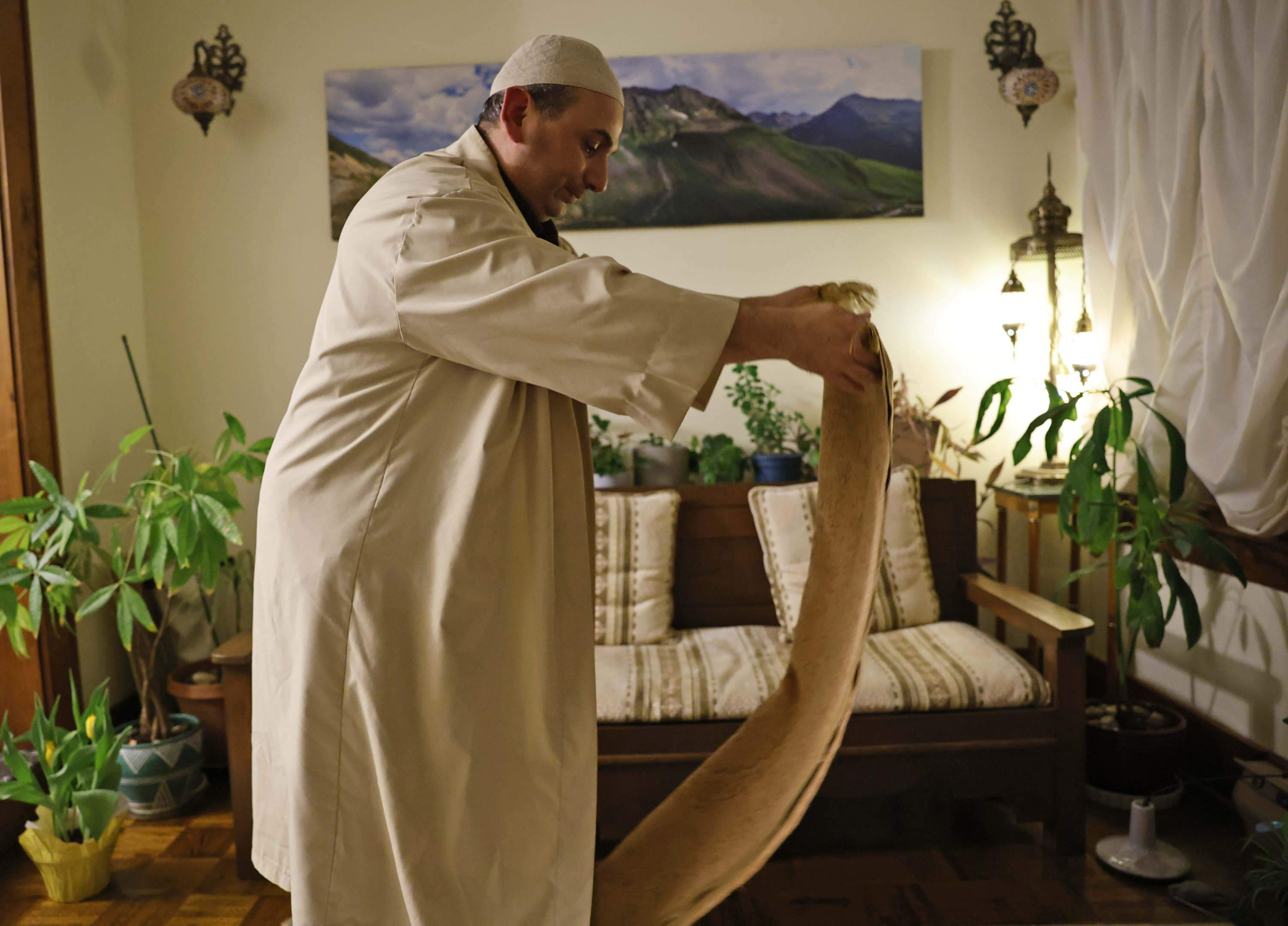 Celebrating the Ramadan Iftar meal - syracuse.com
